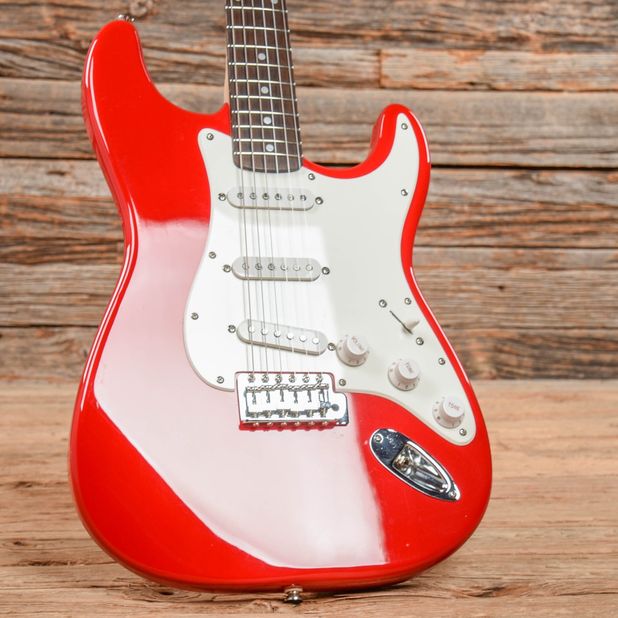 Squier Affinity Series Stratocaster Torino Red 2004 – Chicago Music ...