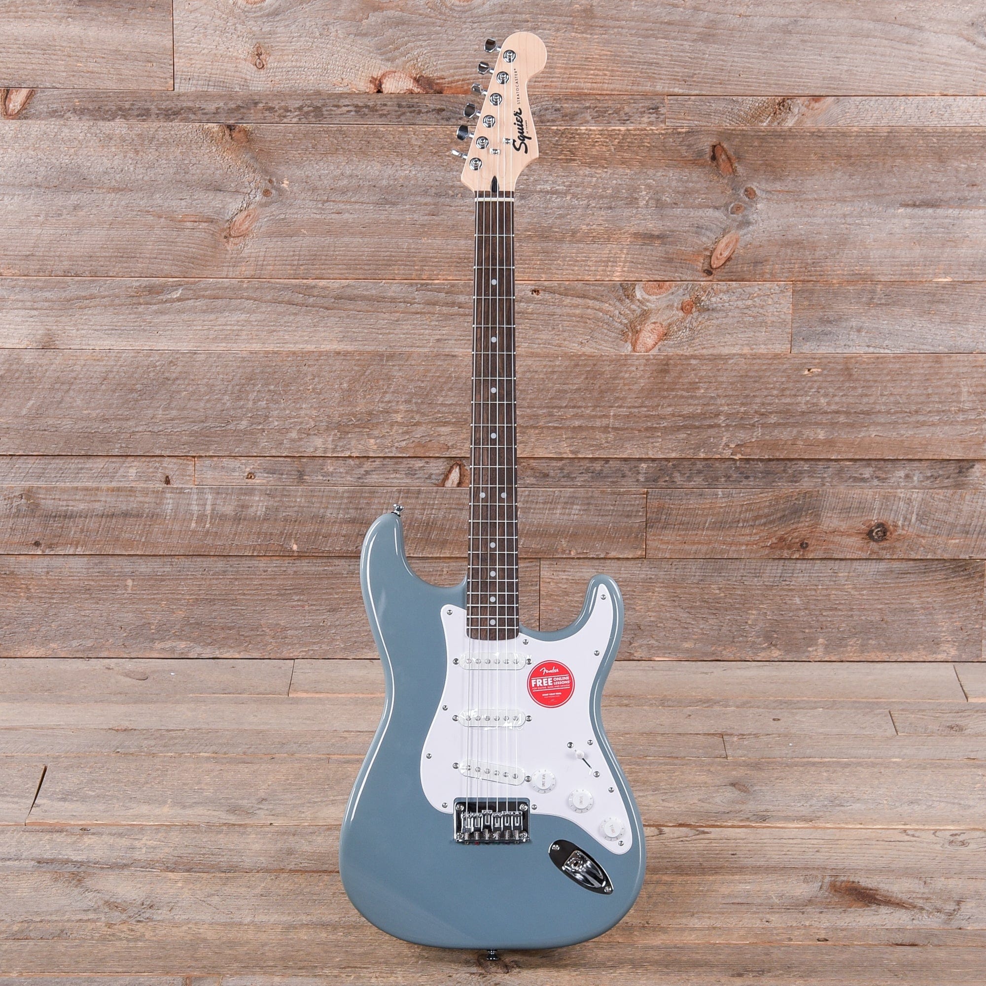 Squier Bullet Stratocaster HT Sonic Grey – Chicago Music Exchange