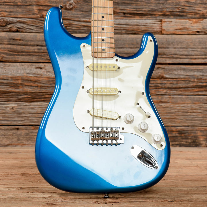 Squier by Fender Stratocaster Metallic Blue – Chicago Music Exchange