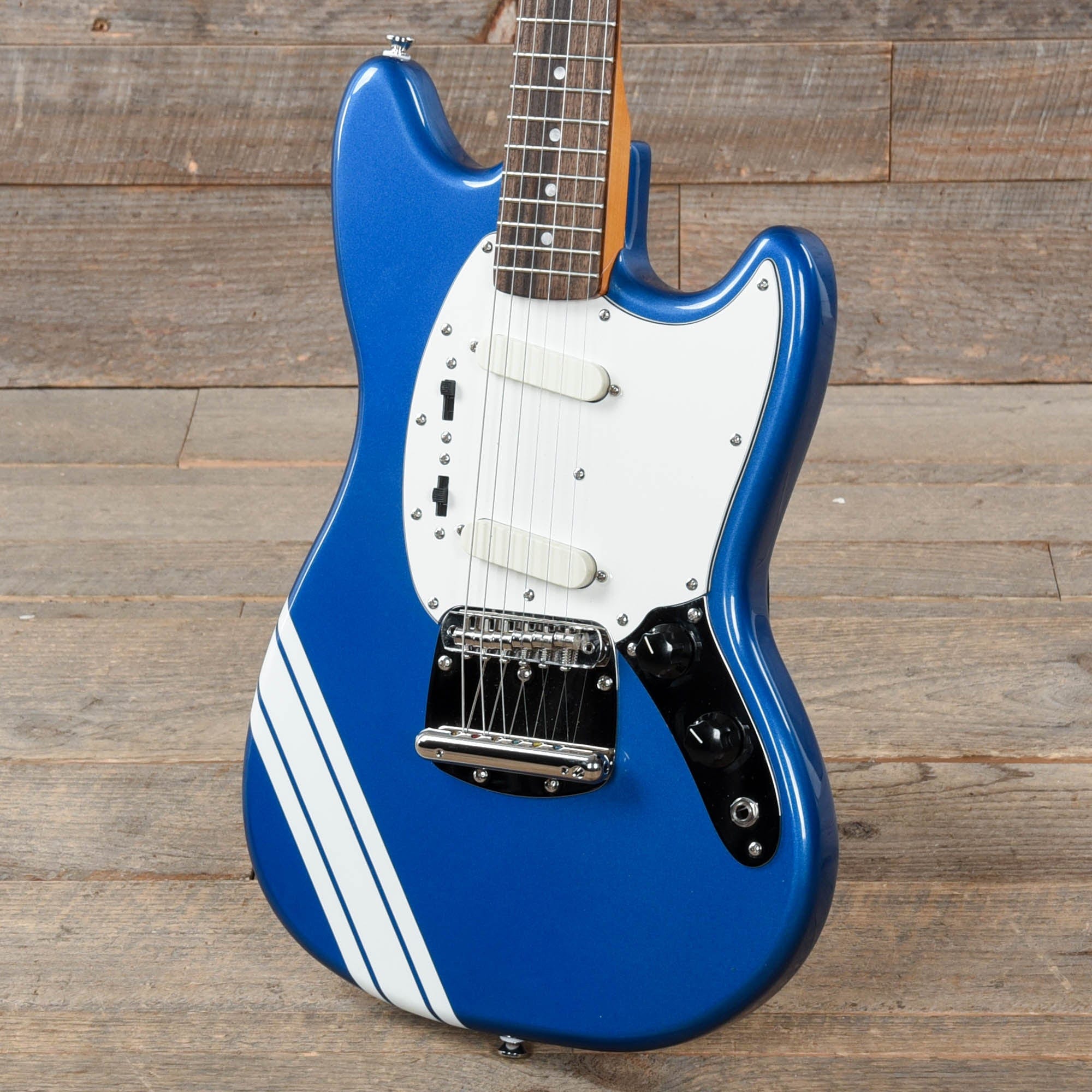Squier Classic Vibe '60s Competition Mustang Lake Placid Blue w/Olympi ...