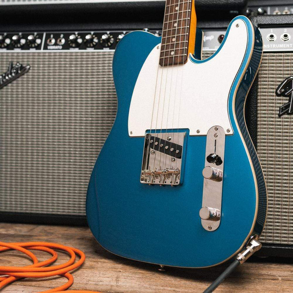 Squier Classic Vibe '60s Custom Esquire Lake Placid Blue w/3-Ply Parch ...