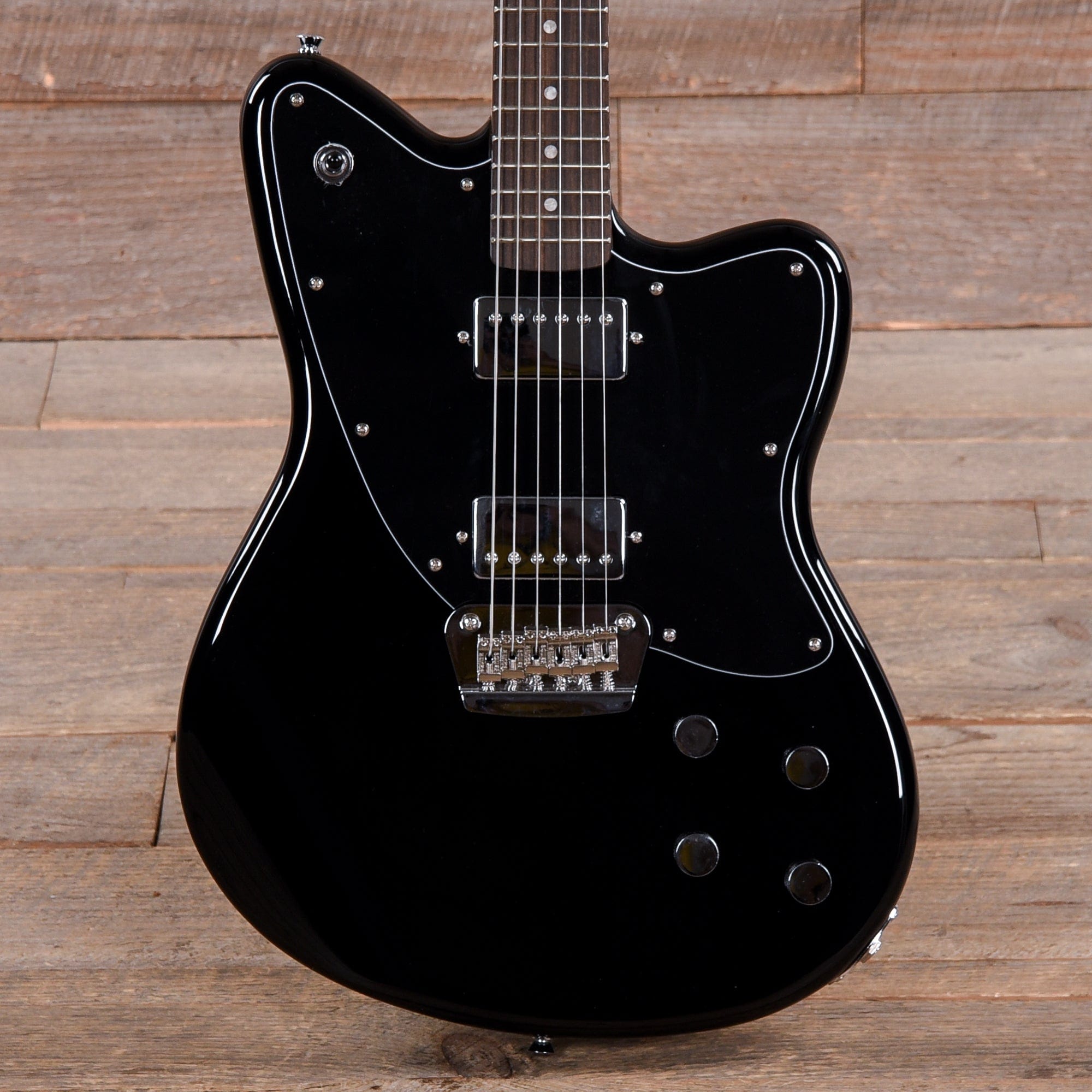 Squier Paranormal Toronado Black – Chicago Music Exchange