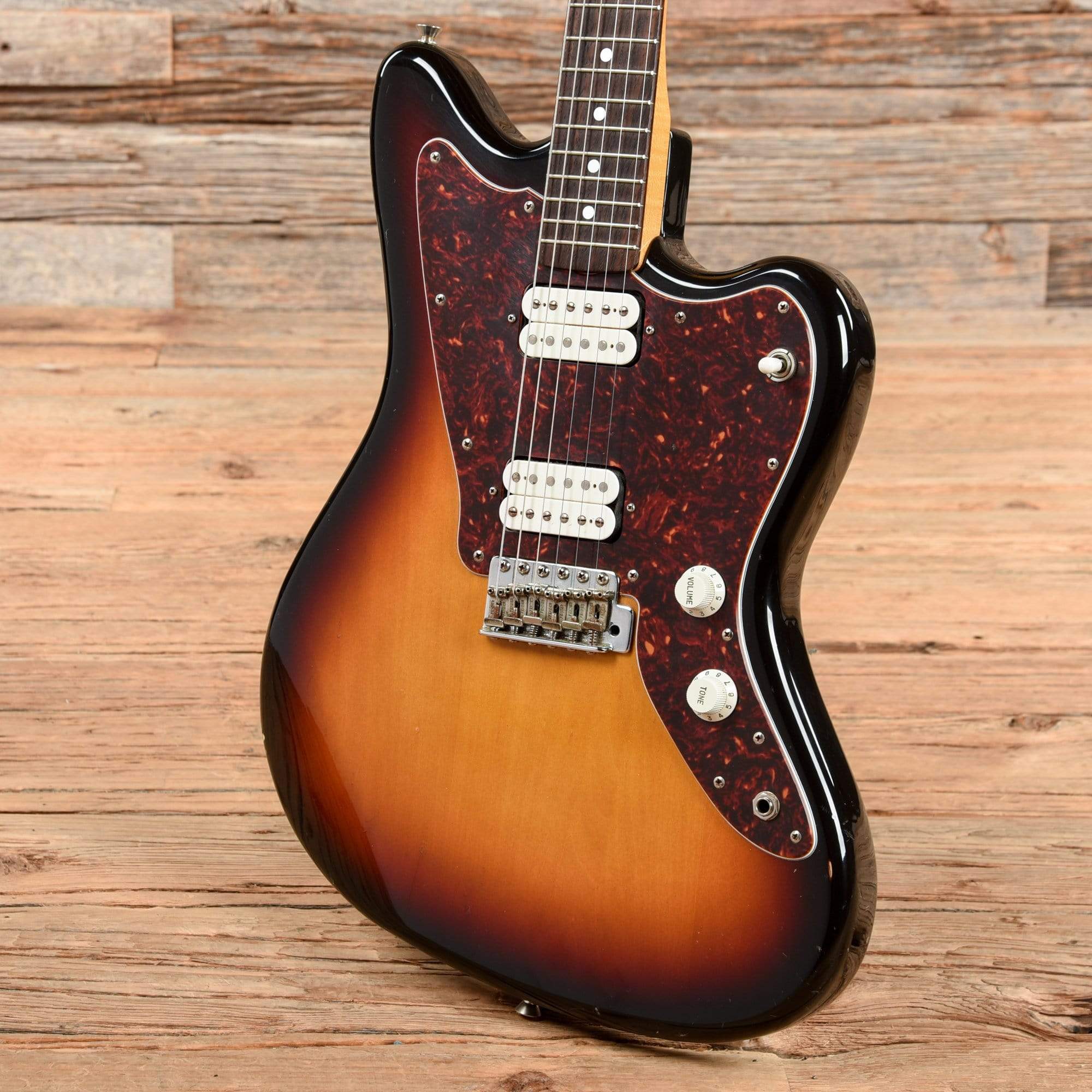 Squier Vista Series Jagmaster Sunburst 1997 – Chicago Music Exchange