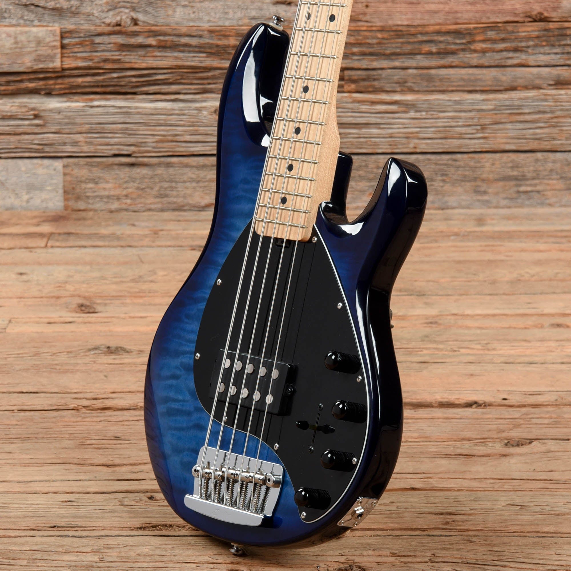 Sterling by Music Man StingRay Ray35QM Blue Burst – Chicago Music Exchange