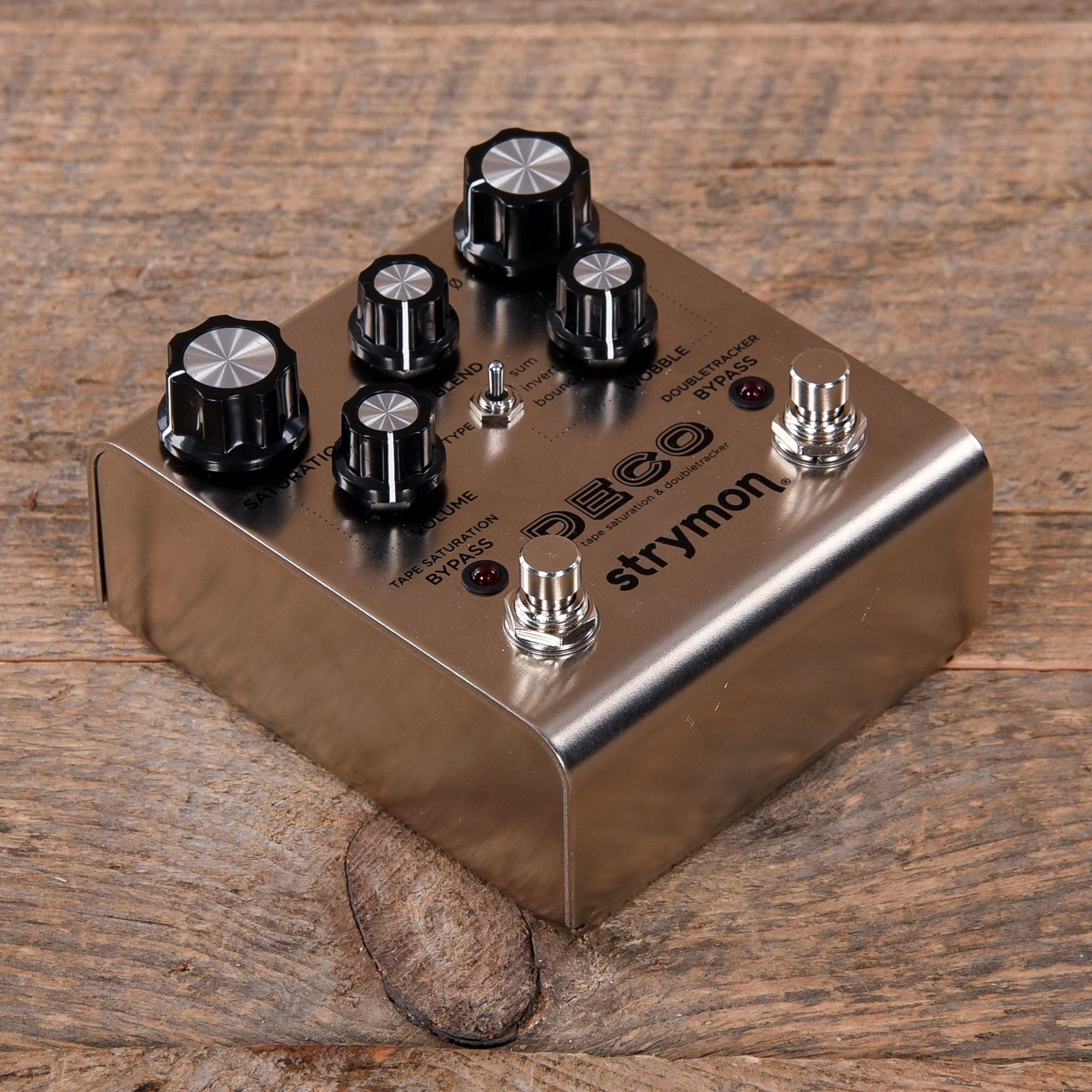 Strymon Deco Tape Saturation & Doubletracker Pedal – Chicago Music Exchange