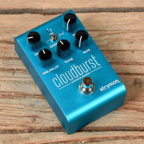 Strymon Cloudburst Ambient Reverb – Chicago Music Exchange