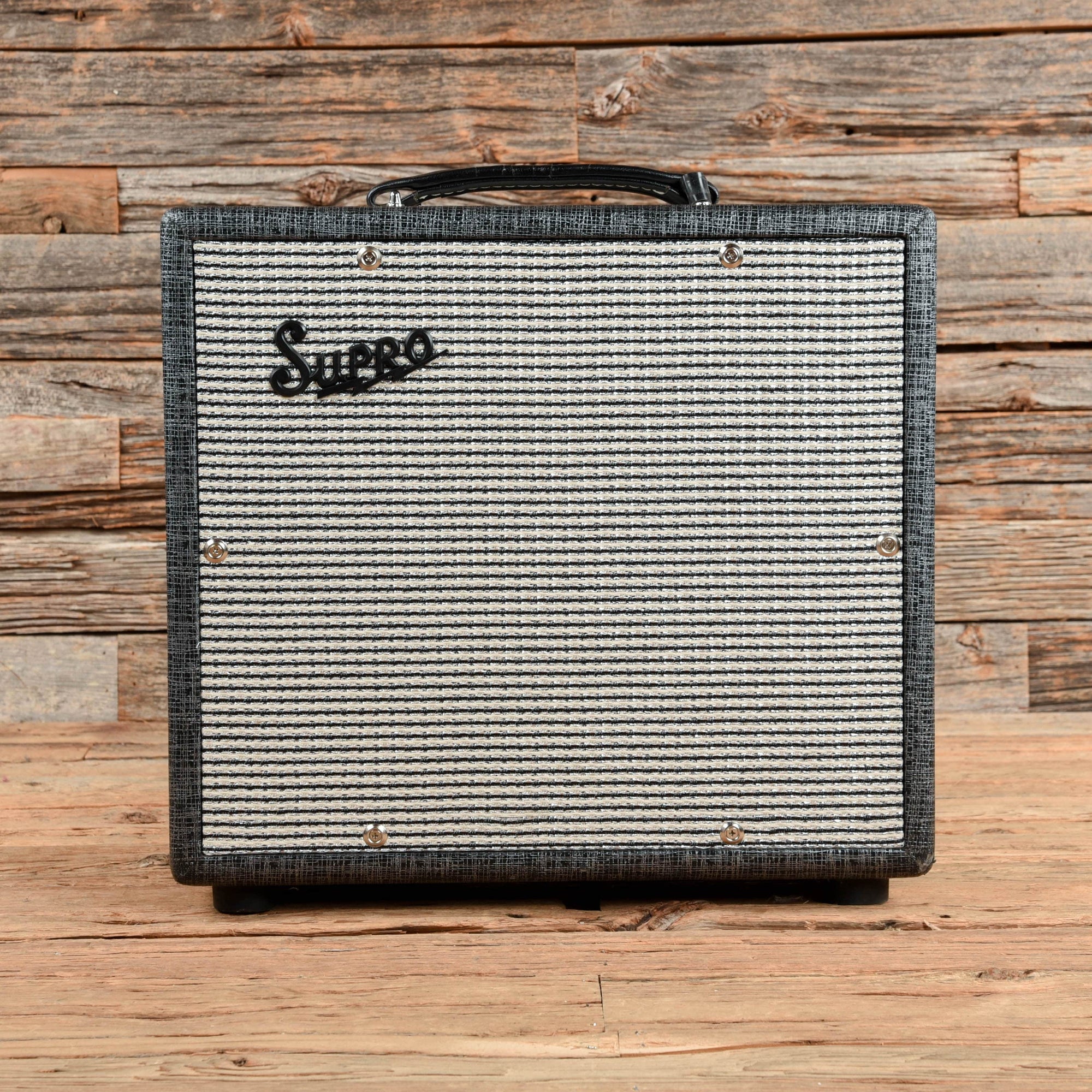 Supro 1600 Supreme 25-watt 1x10" Tube Combo – Chicago Music Exchange