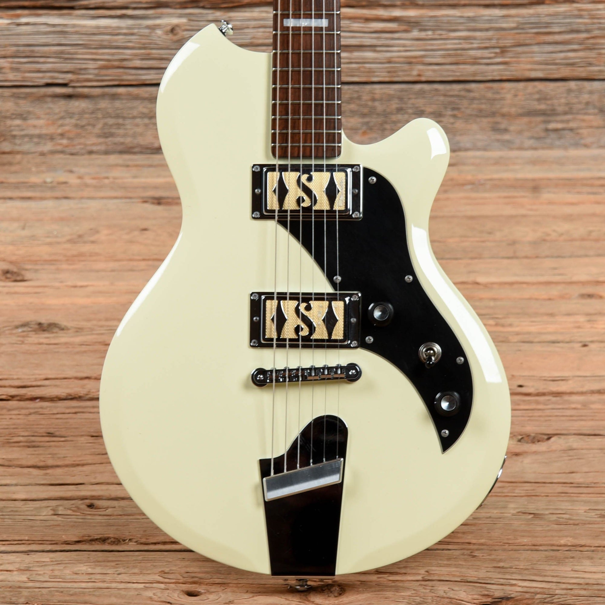 Supro 2020AW Westbury Dual Pickup Island Series Antique White – Chicago ...