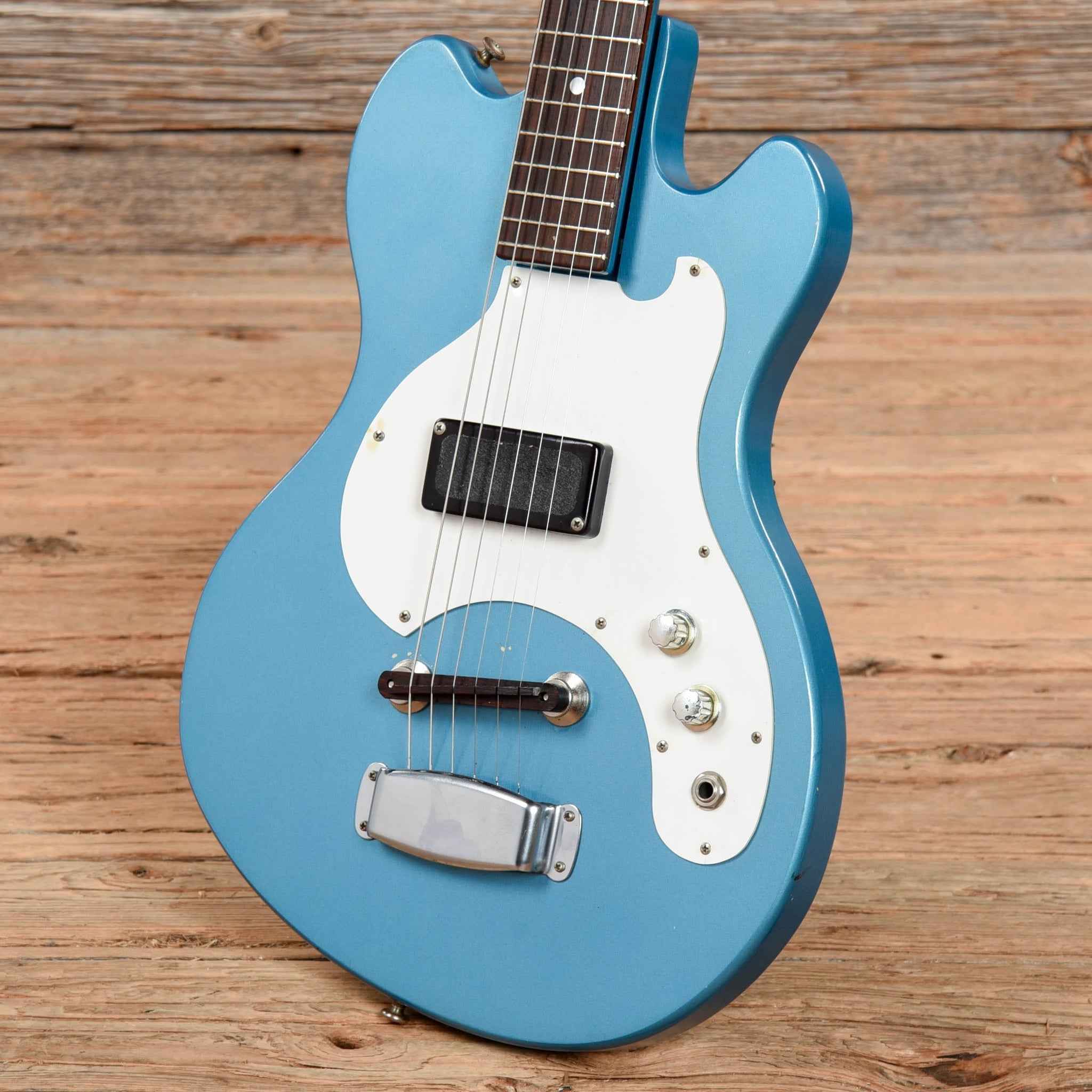 Supro S507 Super Seven Calypso Blue 1960s – Chicago Music Exchange