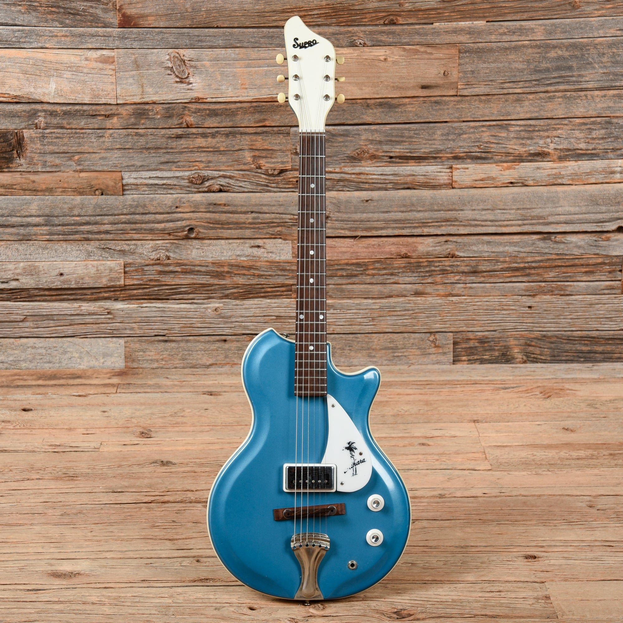 Supro Sahara Wedgewood Blue 1964 – Chicago Music Exchange