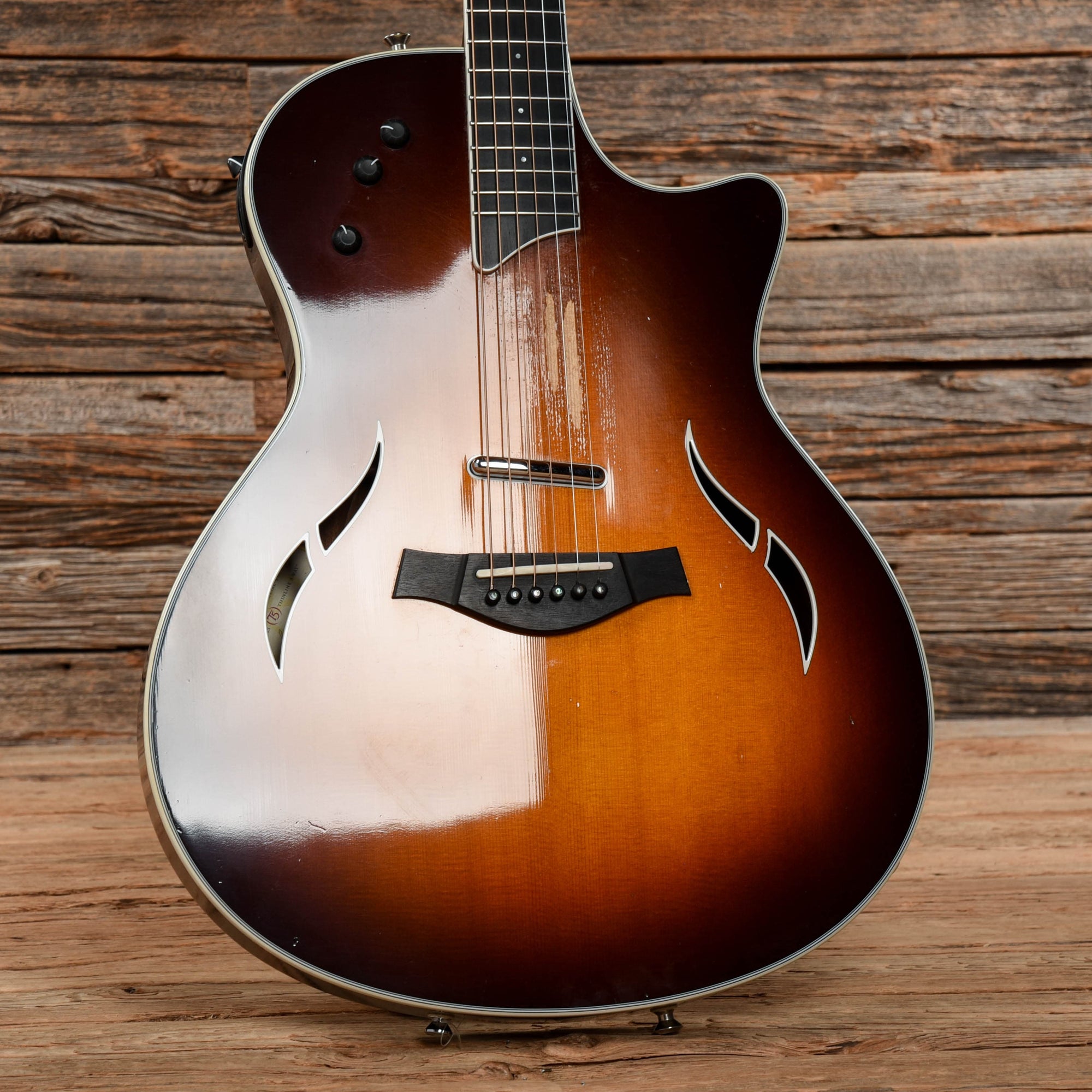 Taylor T5-S Standard Spruce Sunburst 2005 – Chicago Music Exchange