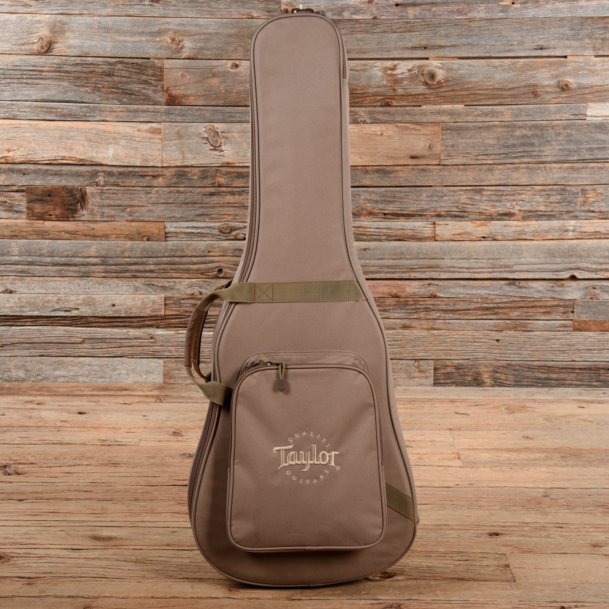 Taylor 114ce-N Natural 2017 LEFTY – Chicago Music Exchange