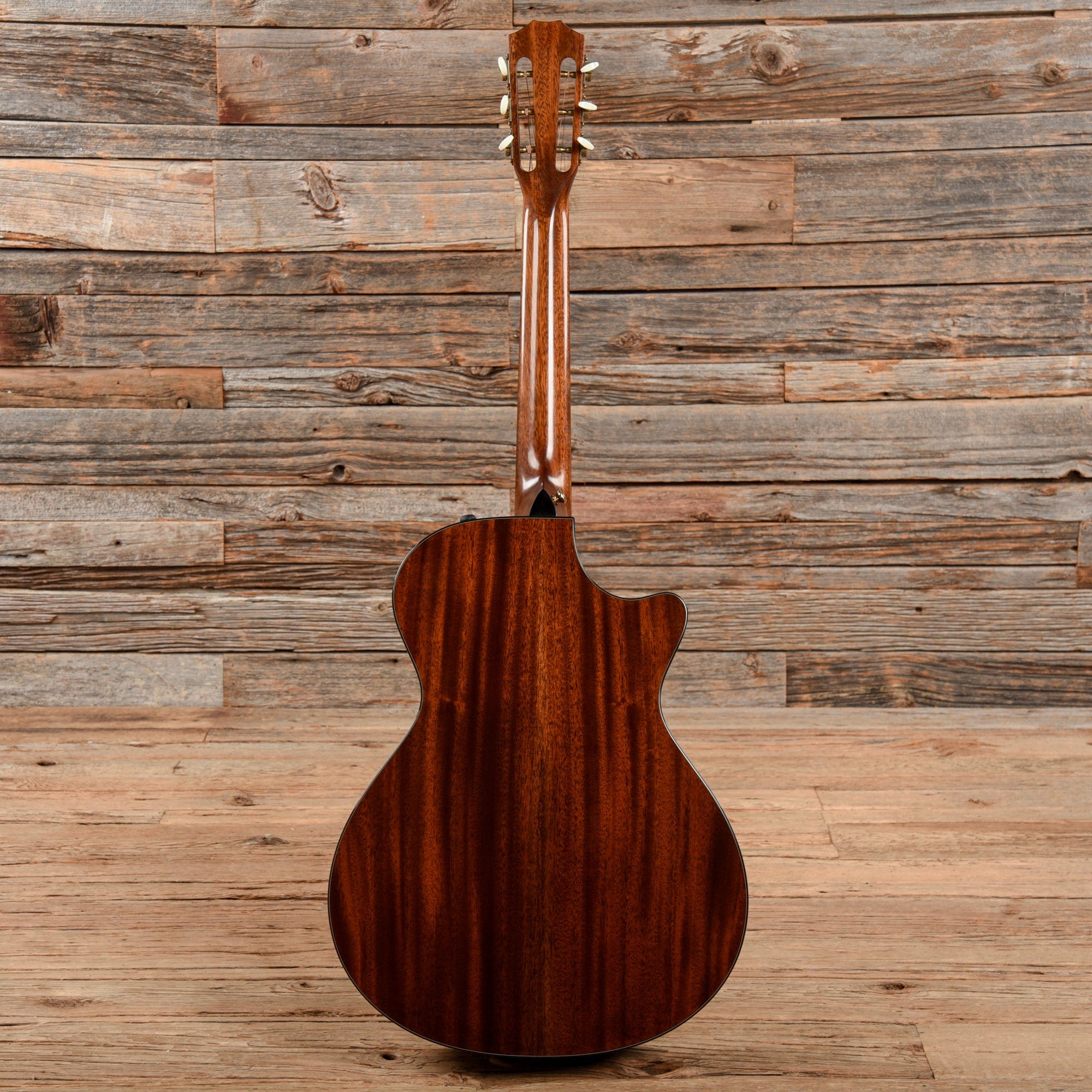 Taylor 512ce Natural LEFTY – Chicago Music Exchange