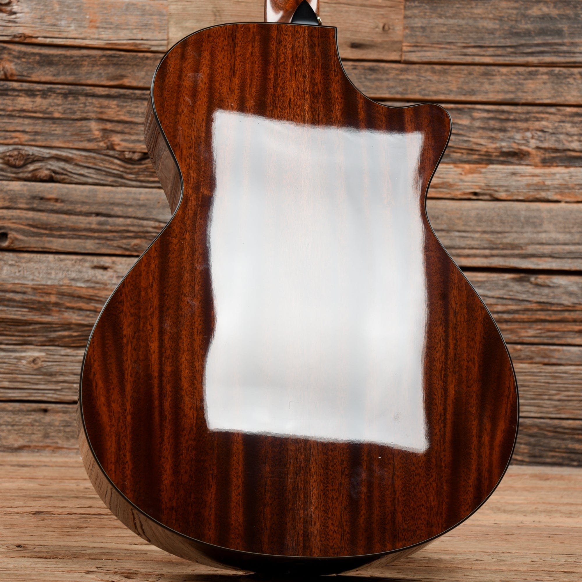 Taylor 512ce Natural LEFTY – Chicago Music Exchange
