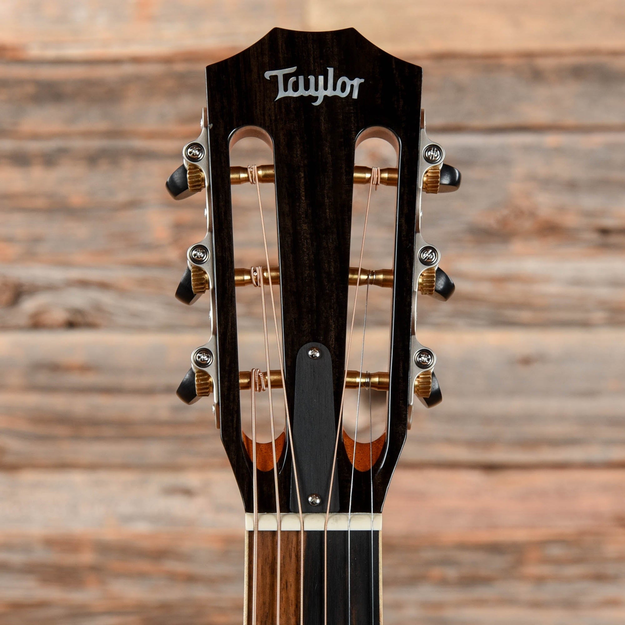 Taylor 812e 12-Fret Natural 2018 – Chicago Music Exchange
