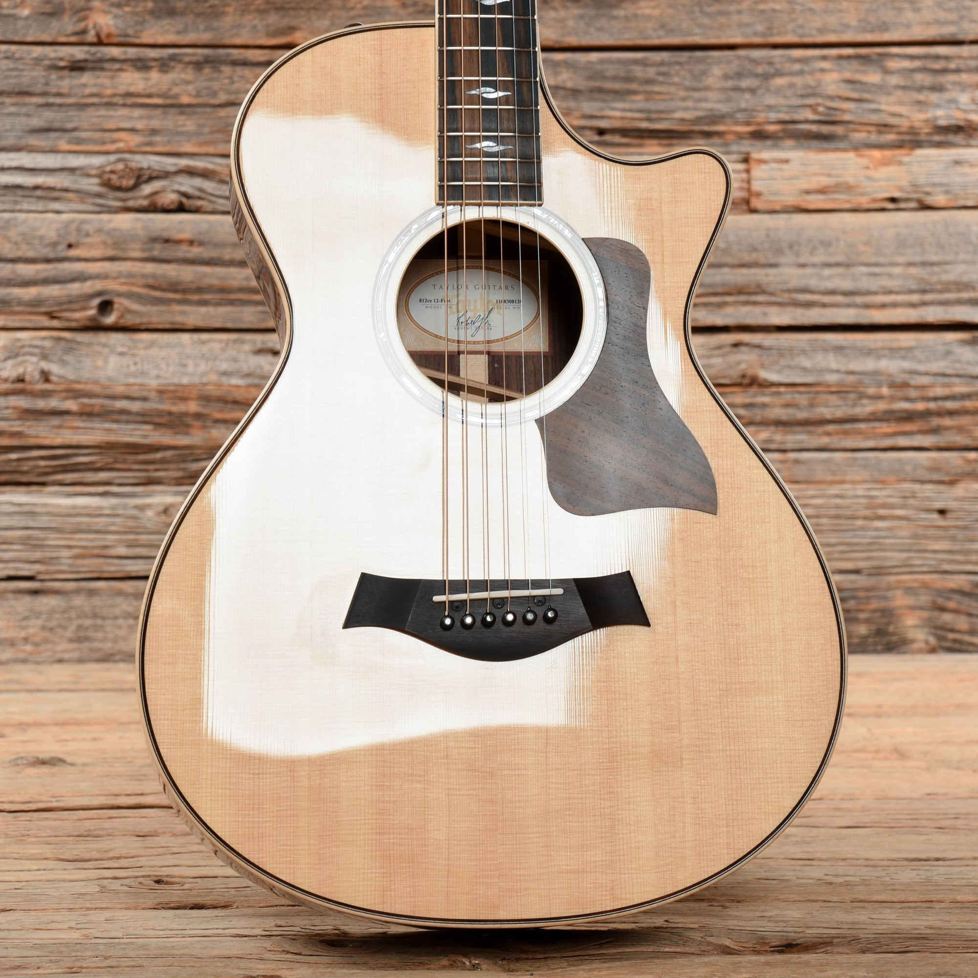 Taylor 812e 12-Fret Natural 2018 – Chicago Music Exchange