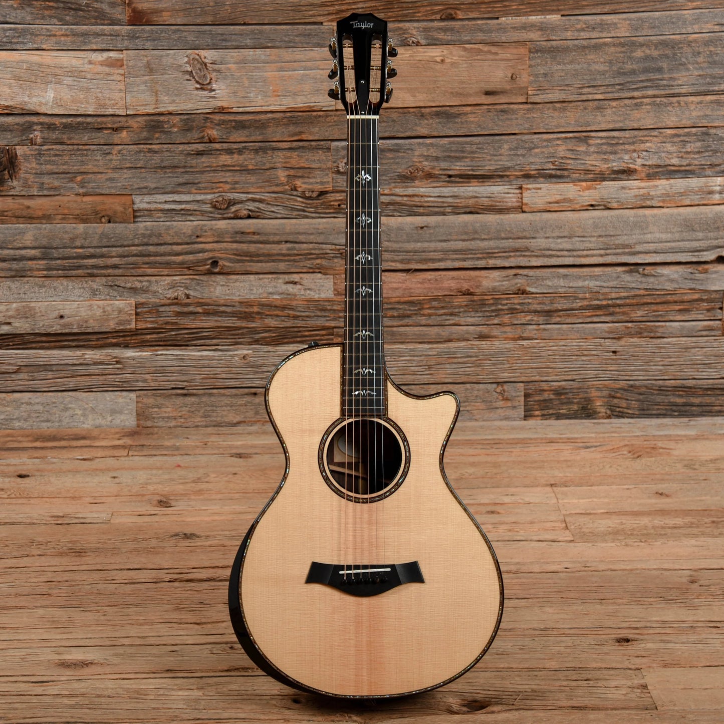 Taylor 912ce 12-Fret with V-Class Bracing Natural 2018 – Chicago Music ...