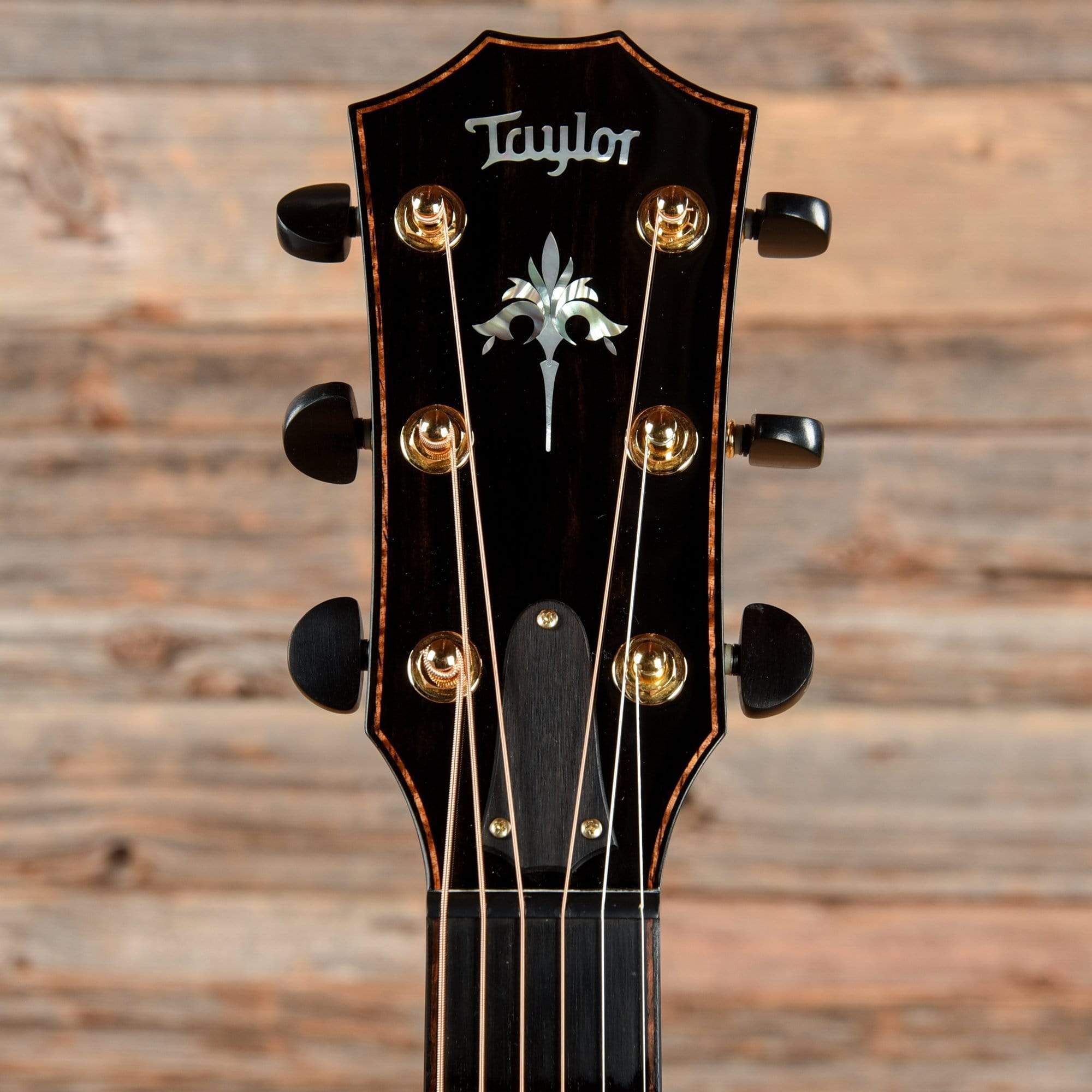 Taylor 912ce Natural 2019 – Chicago Music Exchange
