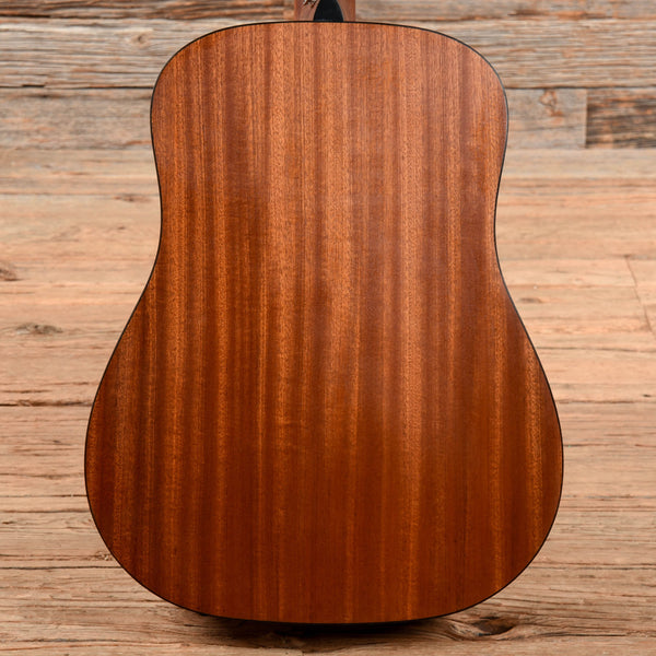 Taylor 110 Natural 2010 – Chicago Music Exchange