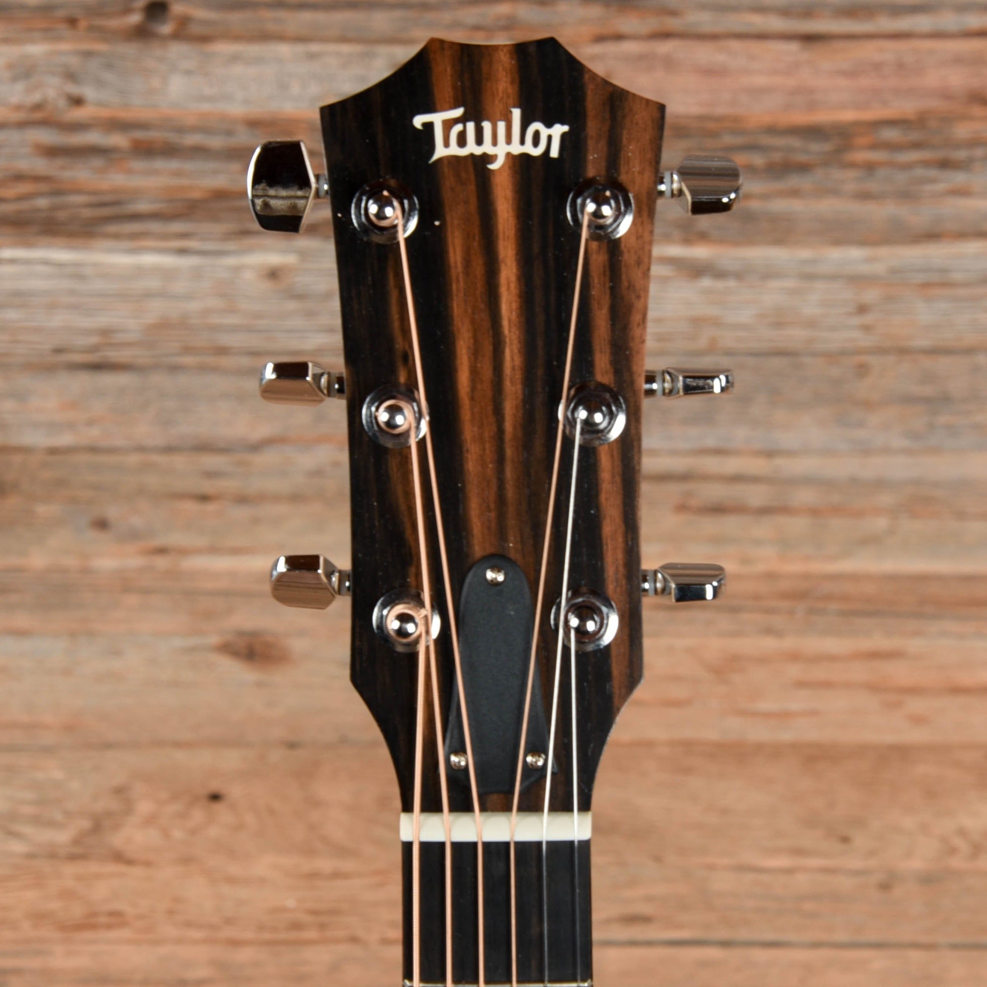 Taylor 110e-SB Sunburst – Chicago Music Exchange
