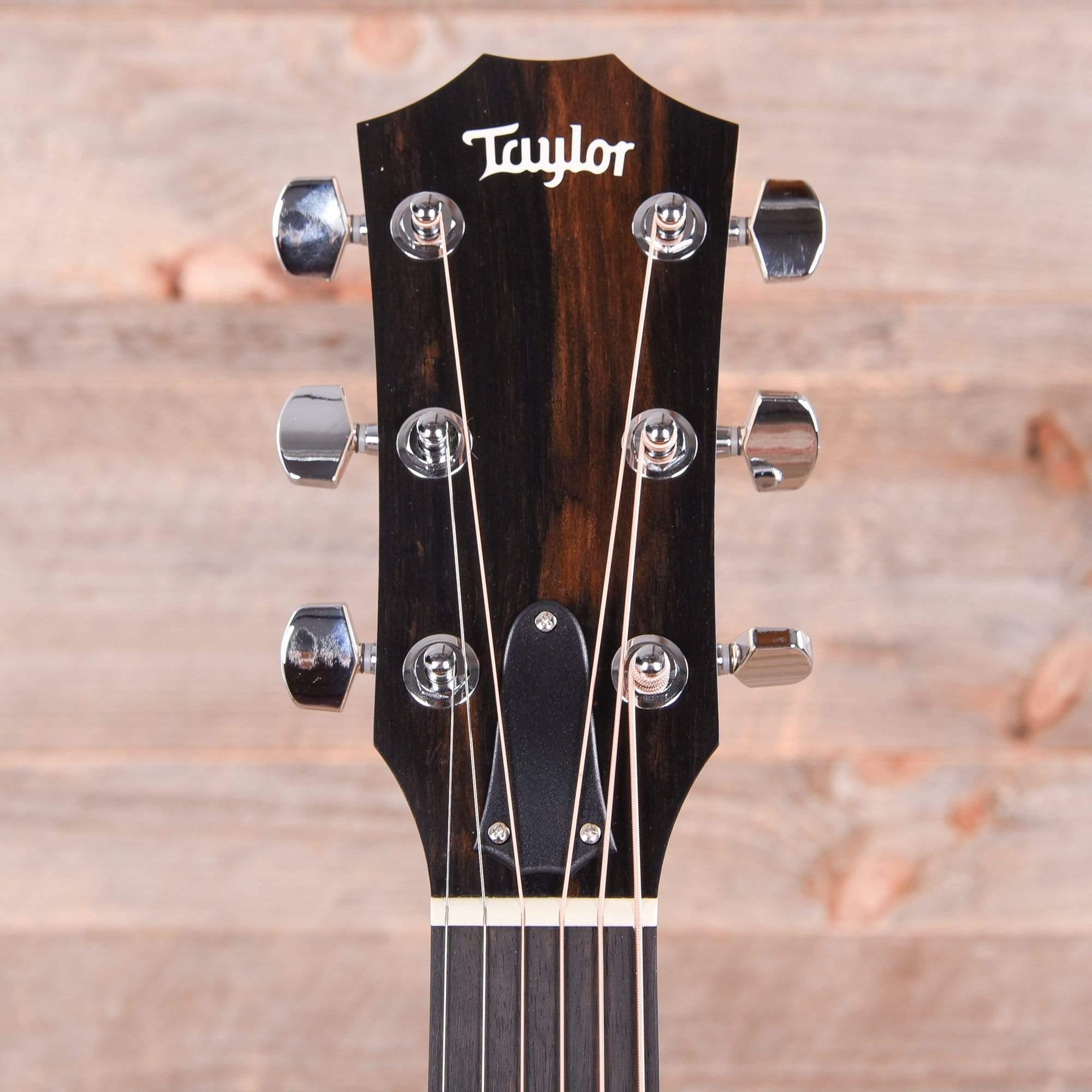 Taylor 110e Sitka/Walnut Dreadnought ES2 LEFTY – Chicago Music Exchange