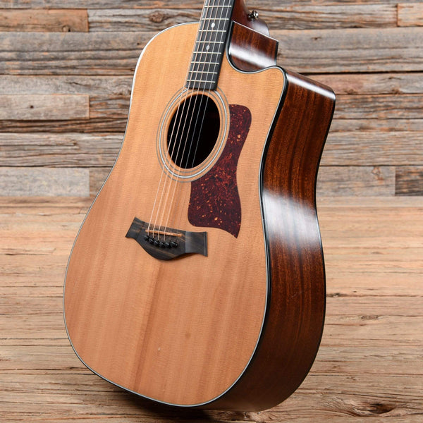 Taylor 310-CE Natural 1999 – Chicago Music Exchange