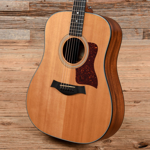 Taylor 310 Natural 2000 – Chicago Music Exchange