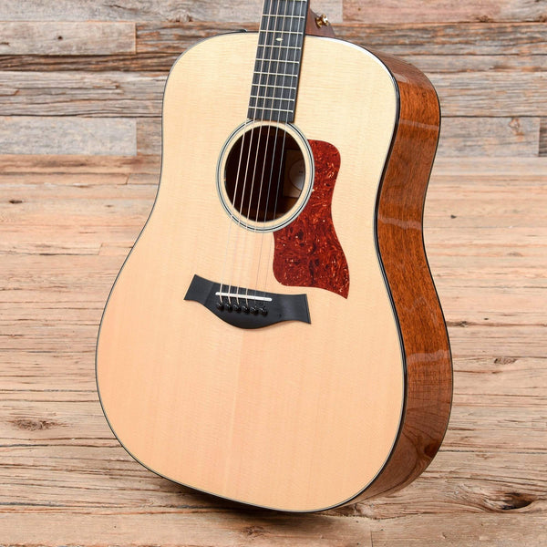 Taylor 510e Natural 2016 – Chicago Music Exchange