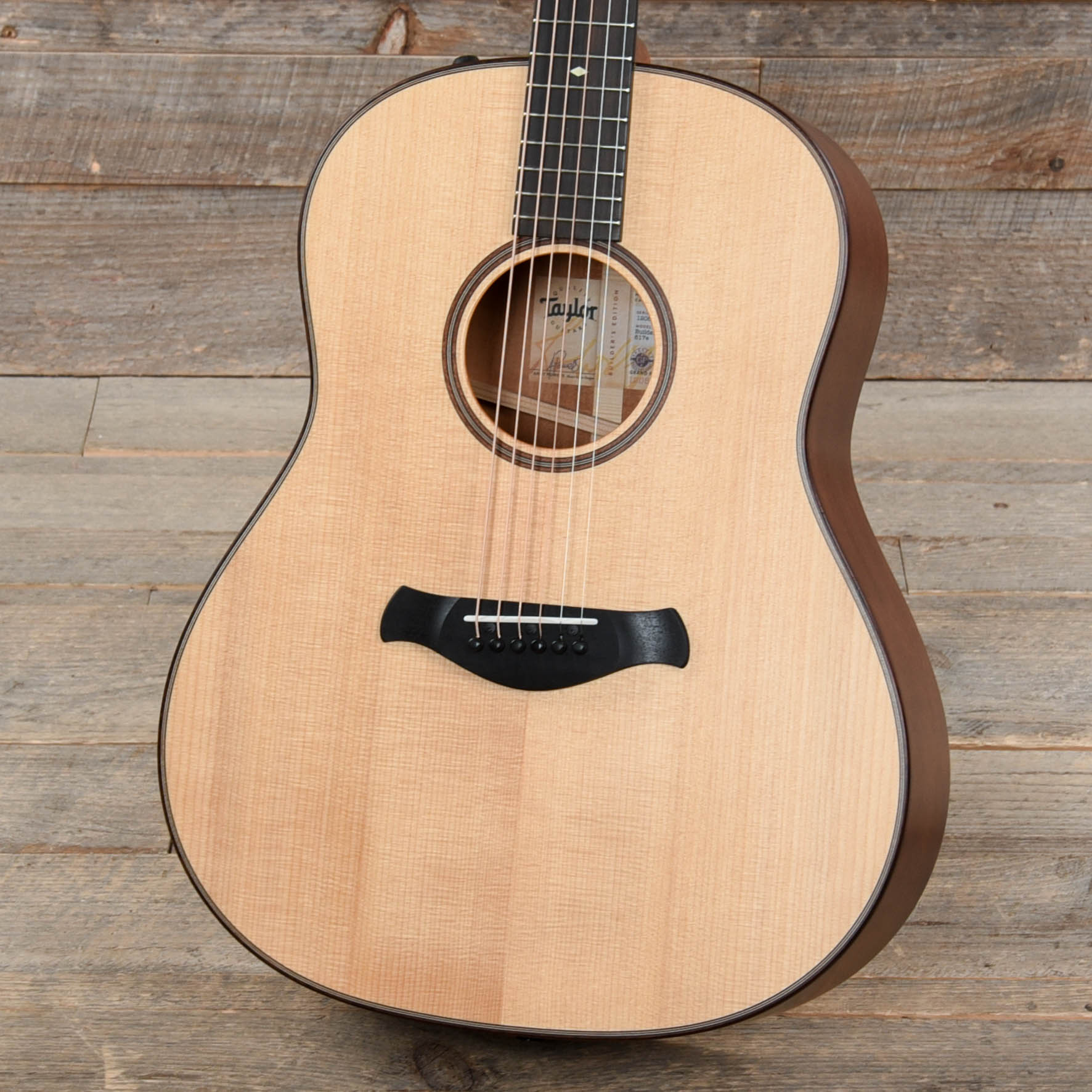 Taylor 517e Builder's Edition Torrefied Sitka/Tropical Mahogany Grand ...