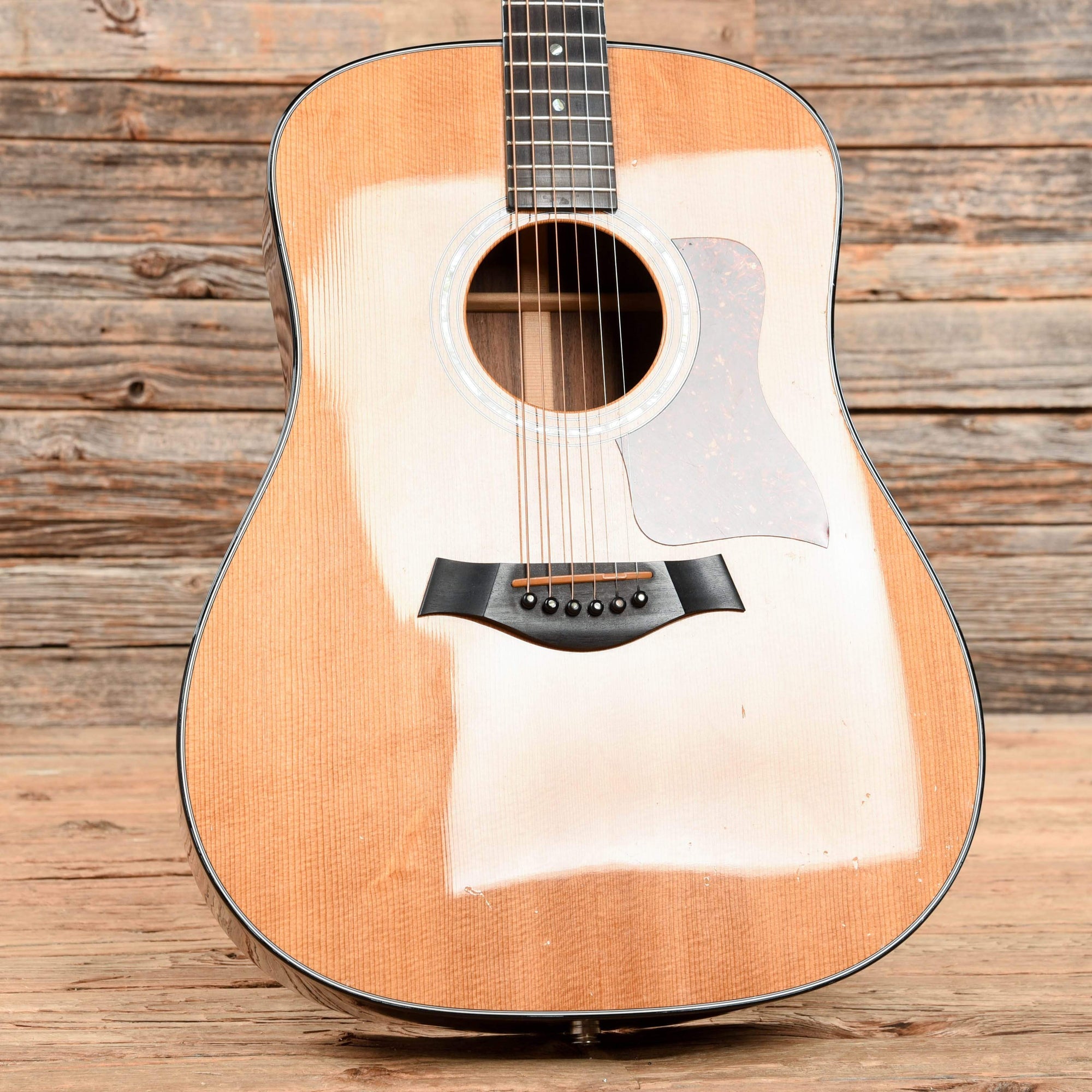 Taylor 710 Natural 1997 – Chicago Music Exchange