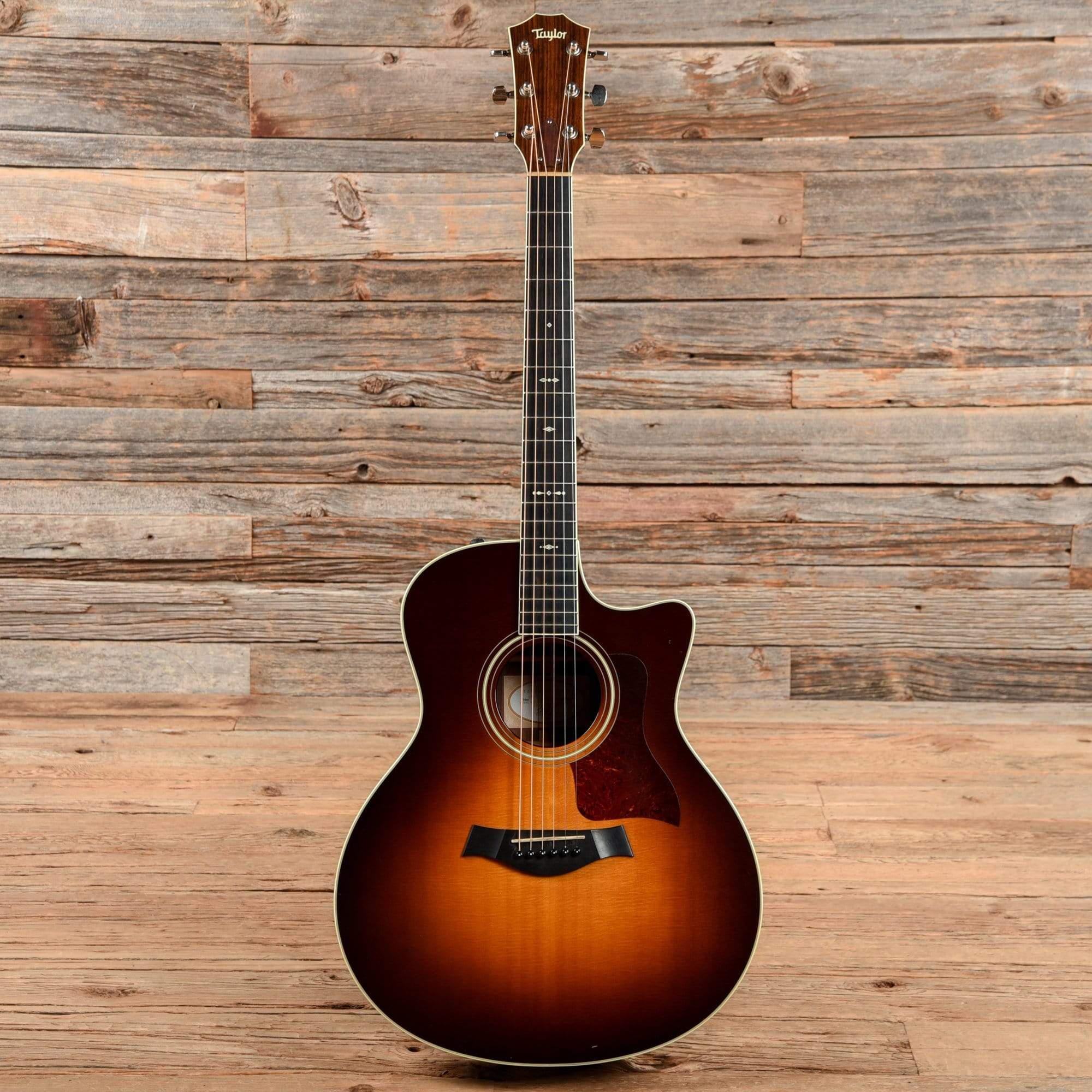 Taylor 716ce Sunburst – Chicago Music Exchange