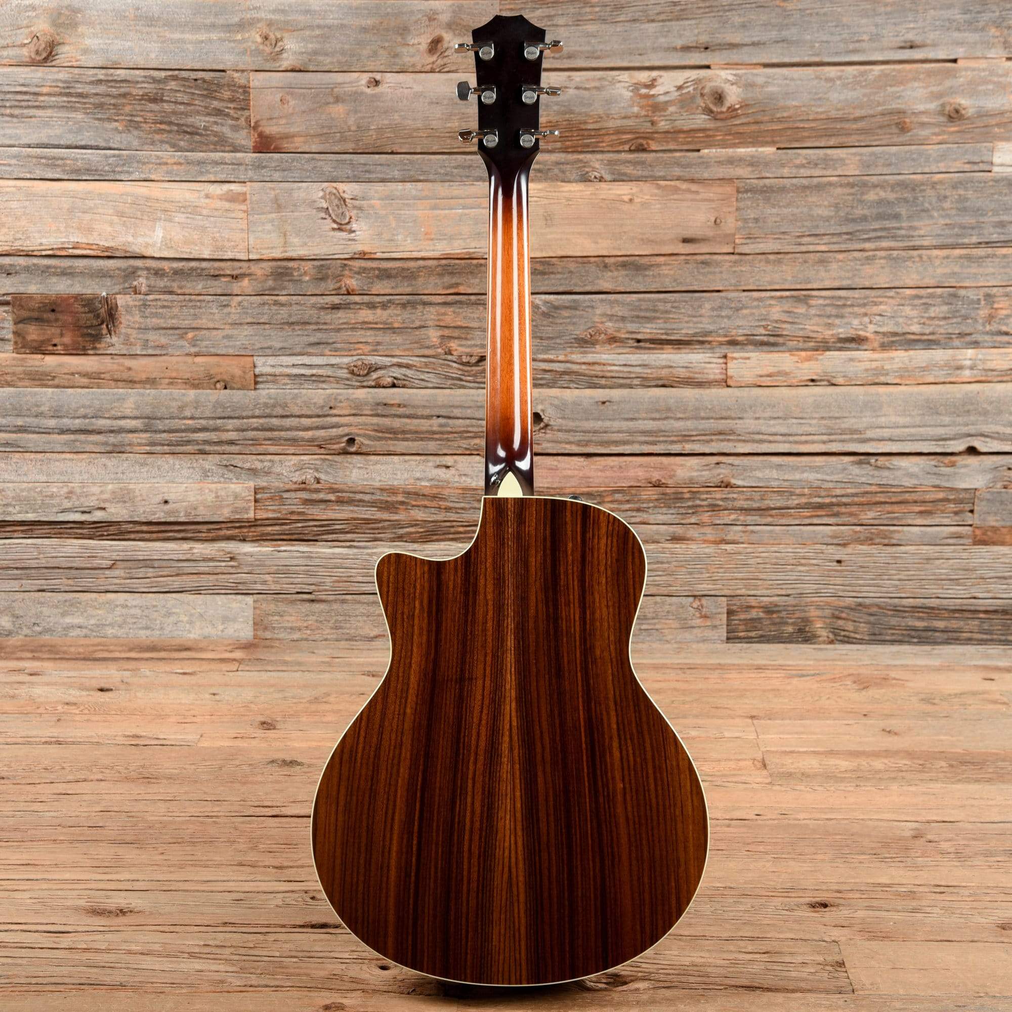 Taylor 716ce Sunburst – Chicago Music Exchange