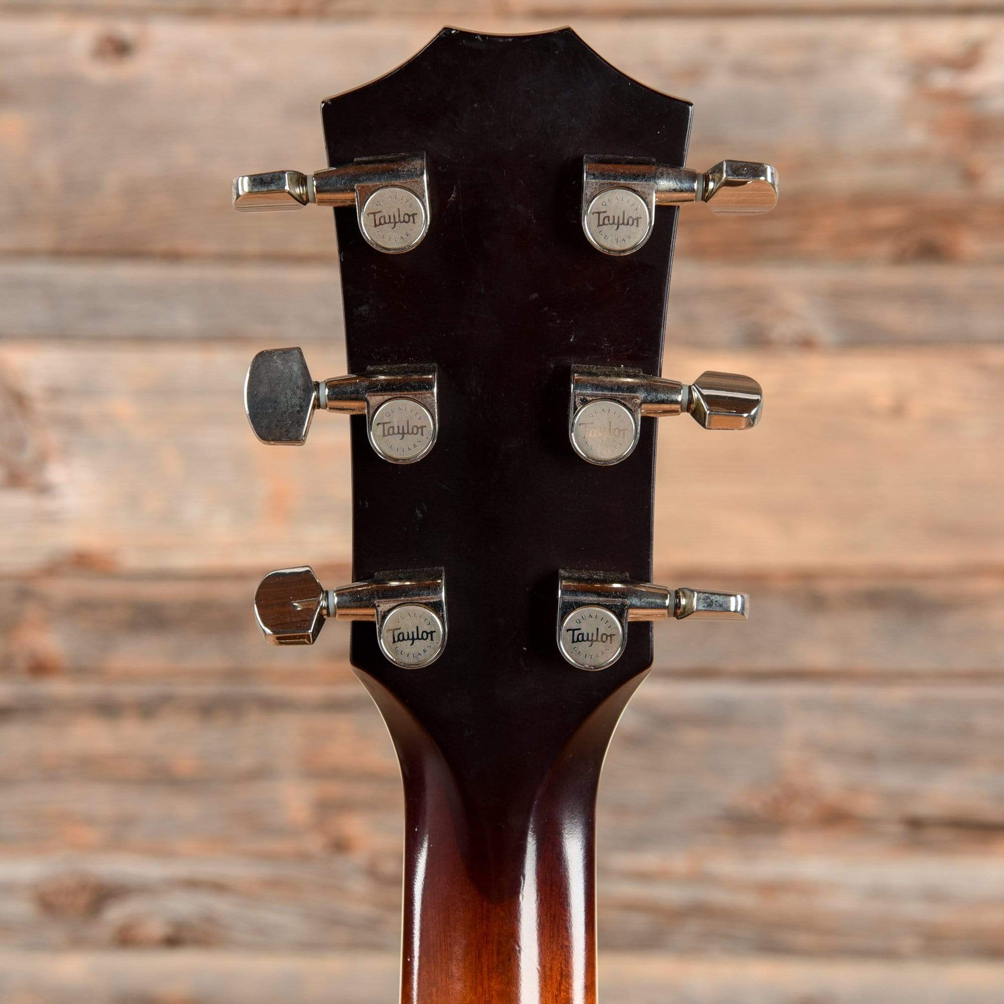 Taylor 716ce Sunburst – Chicago Music Exchange