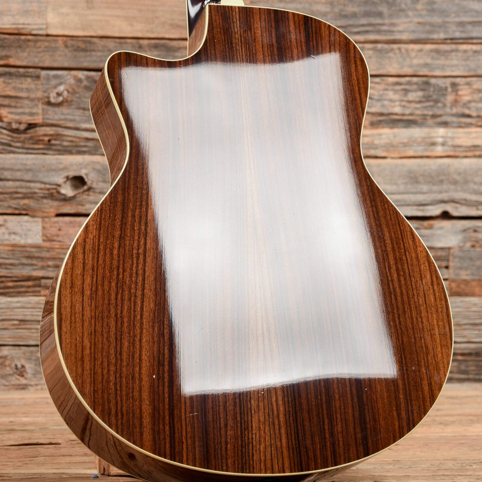 Taylor 716ce Sunburst – Chicago Music Exchange