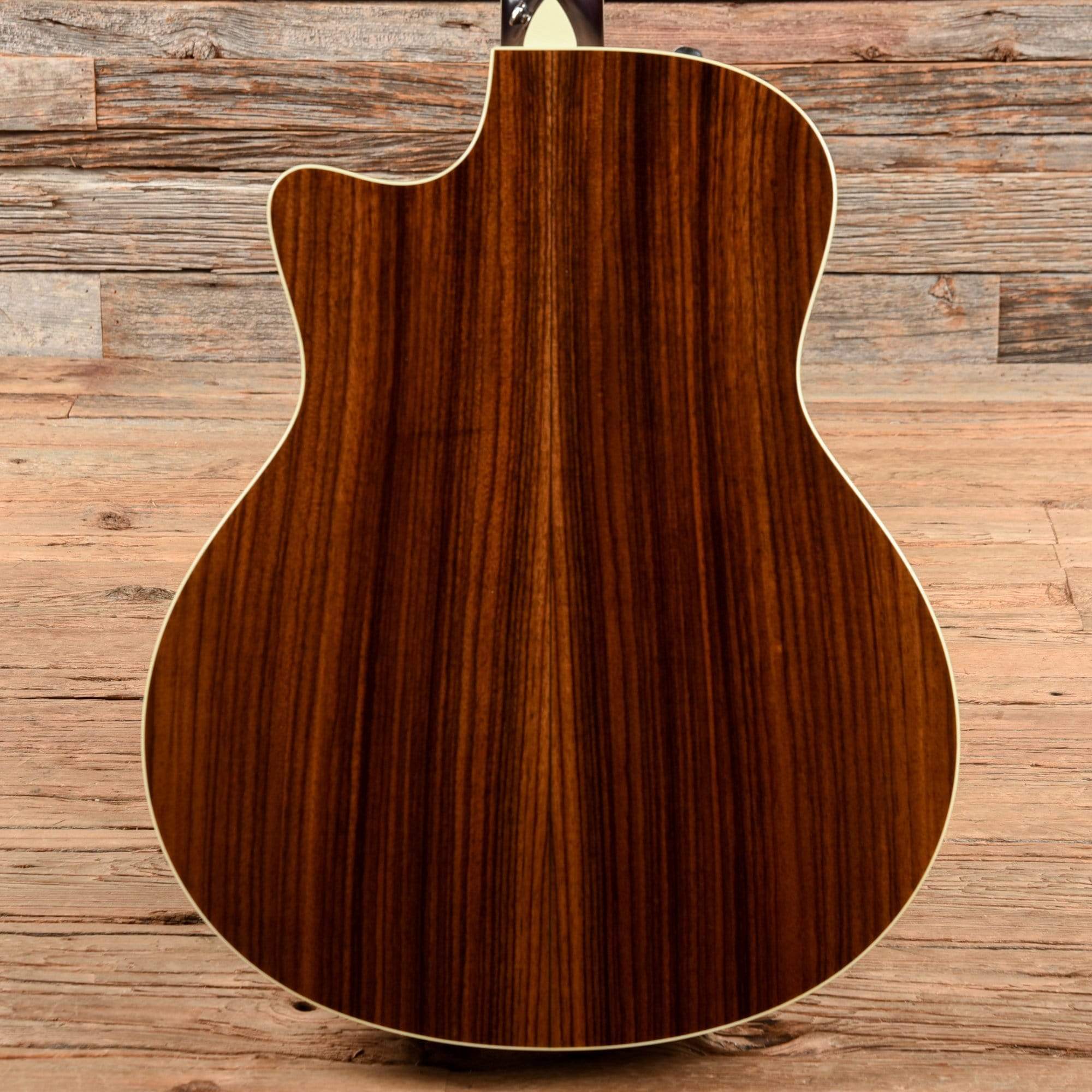 Taylor 716ce Sunburst – Chicago Music Exchange