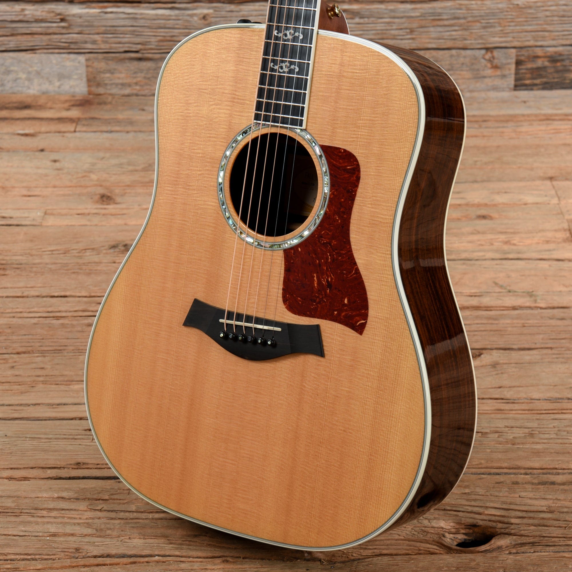 Taylor 810e-LTD Natural 2010 – Chicago Music Exchange