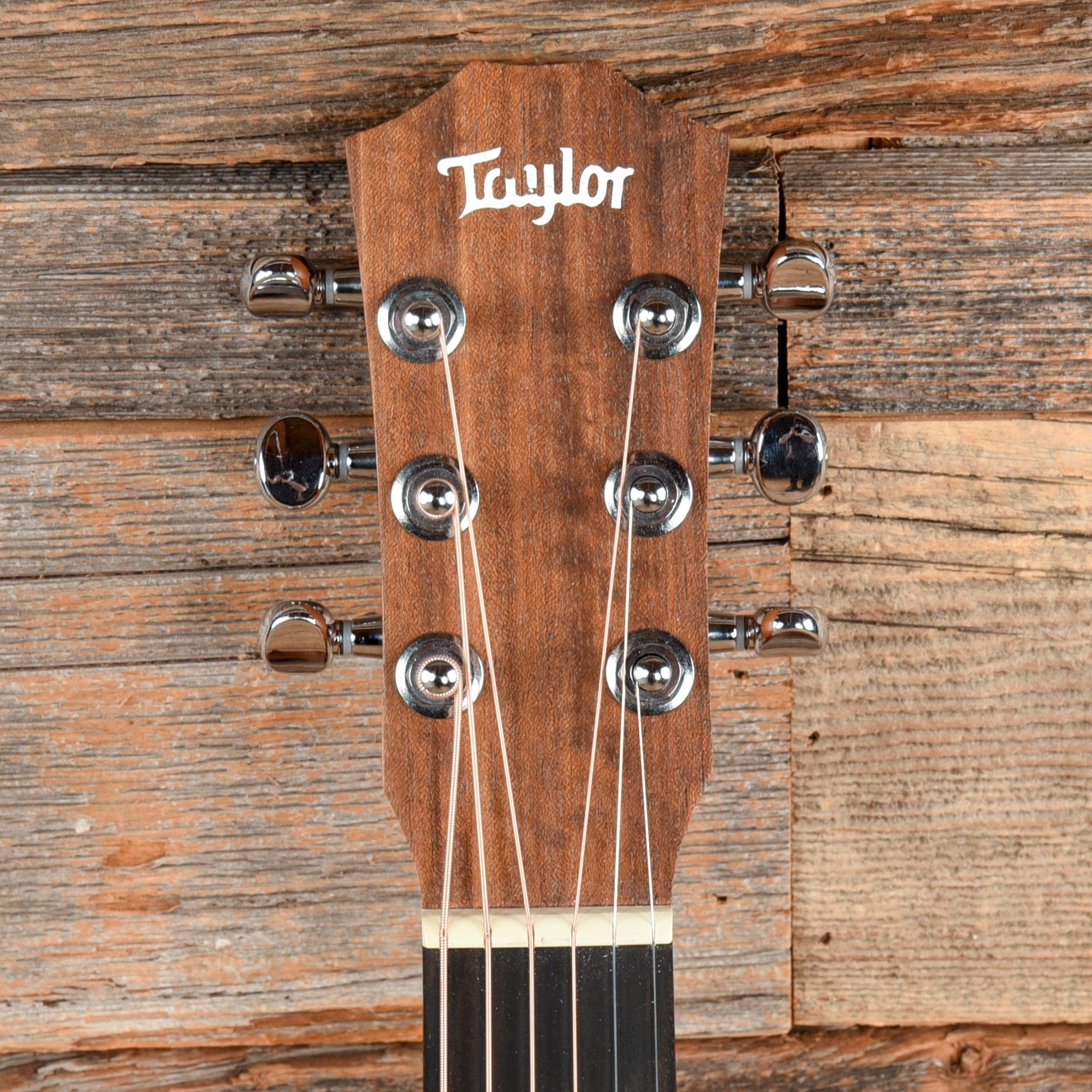 Taylor BT2 Baby Taylor Natural 2019 – Chicago Music Exchange