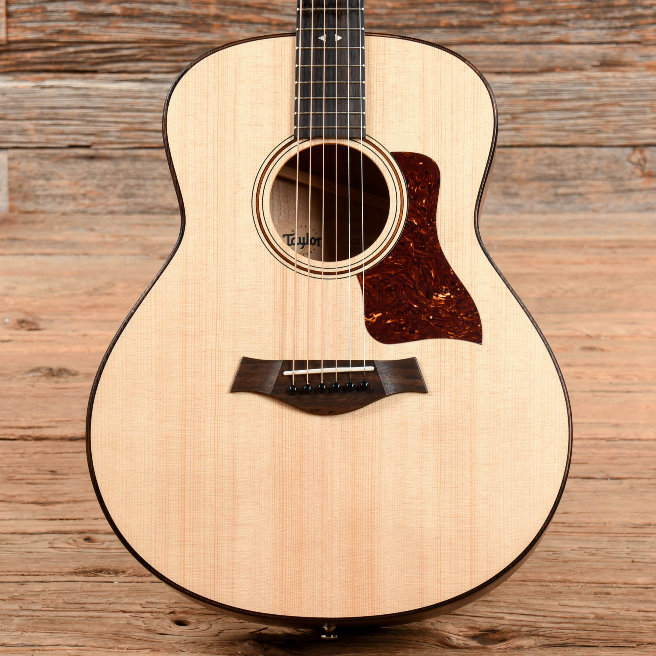 Taylor GT Grand Theatre Natural – Chicago Music Exchange