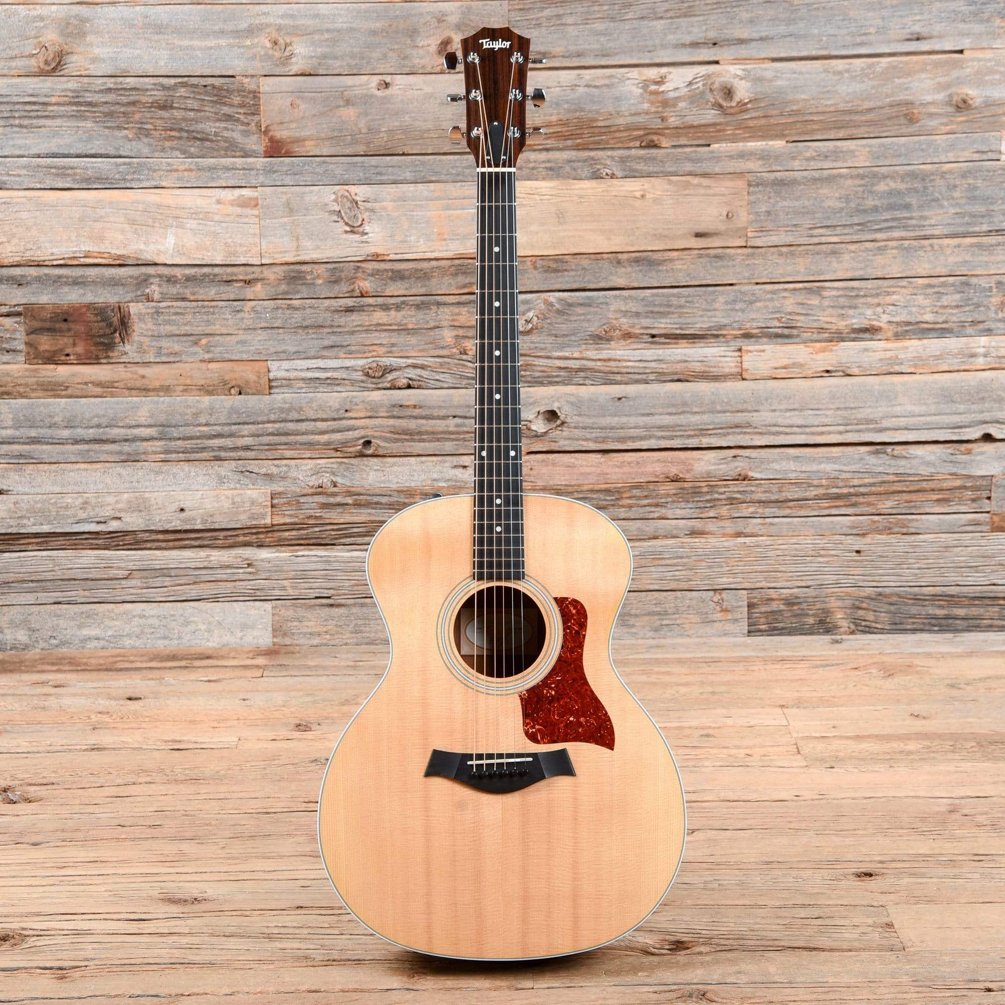 Taylor 214e Natural 2013 – Chicago Music Exchange