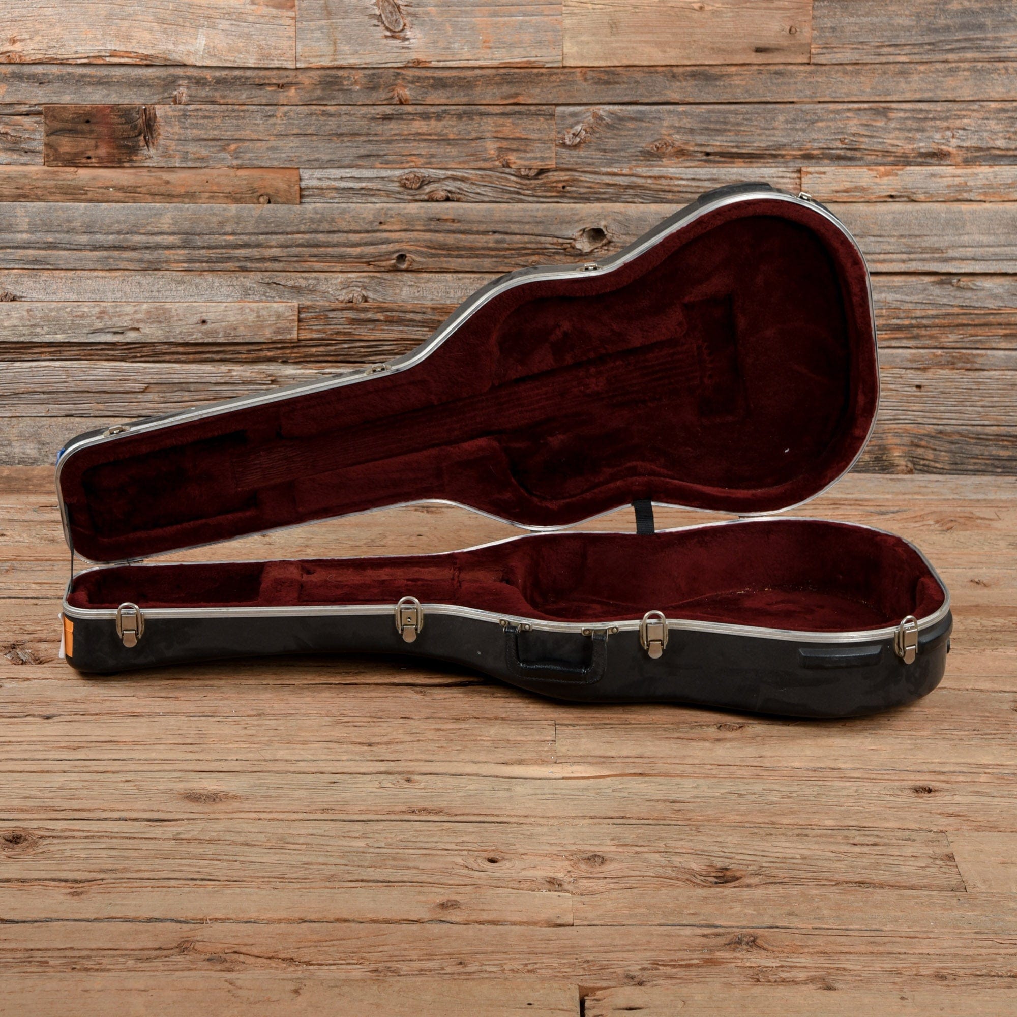 Taylor 714 Natural 1997 – Chicago Music Exchange