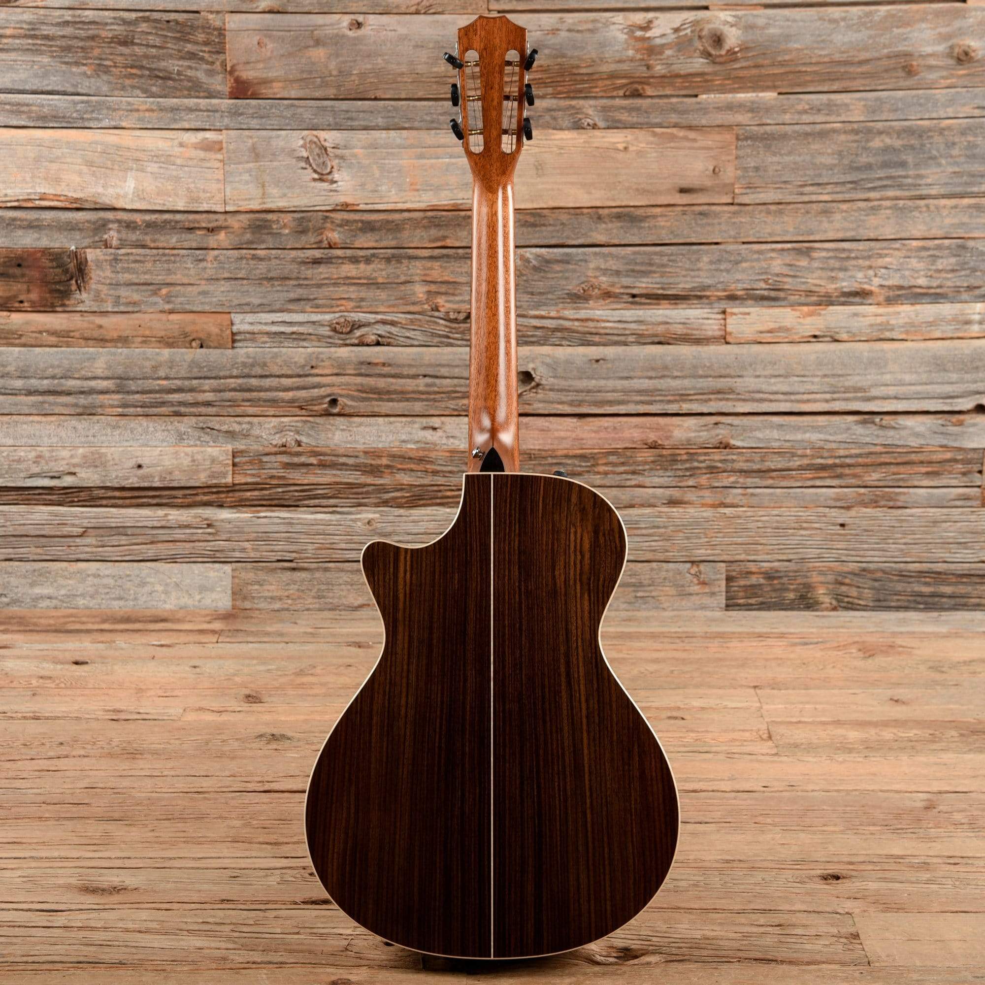 Taylor 812ce 12-Fret DLX with V-Class Bracing Natural 2021 – Chicago ...