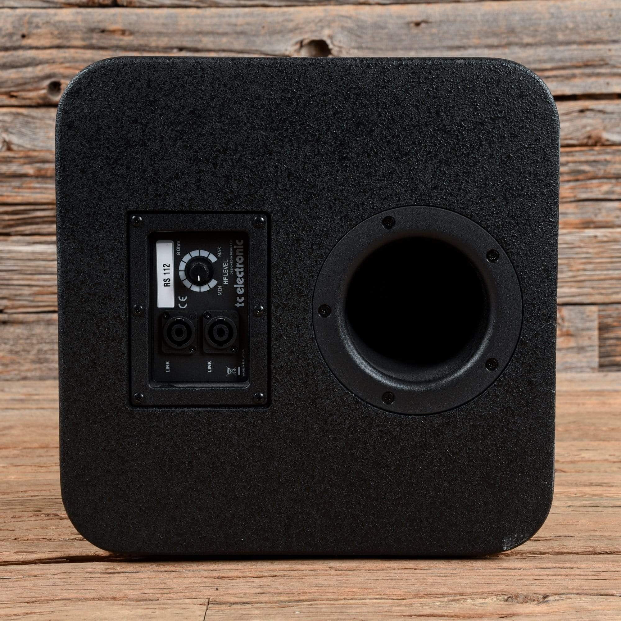 TC Electronic RS112 Bass Cabinet – Chicago Music Exchange