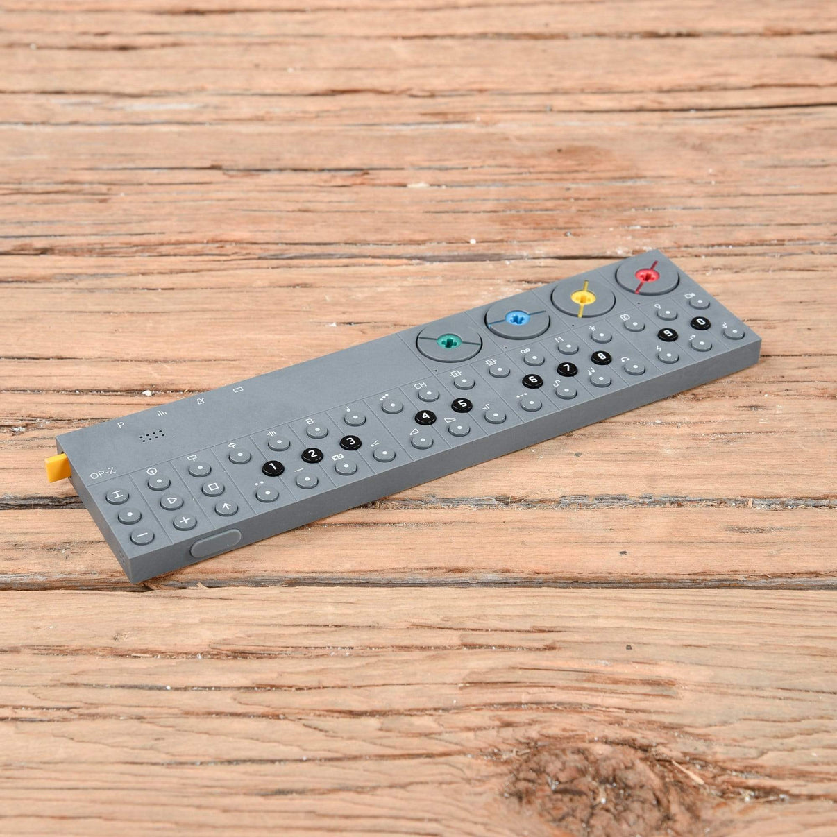 Teenage Engineering OP-Z Dream Machine Sequencer – Chicago Music Exchange