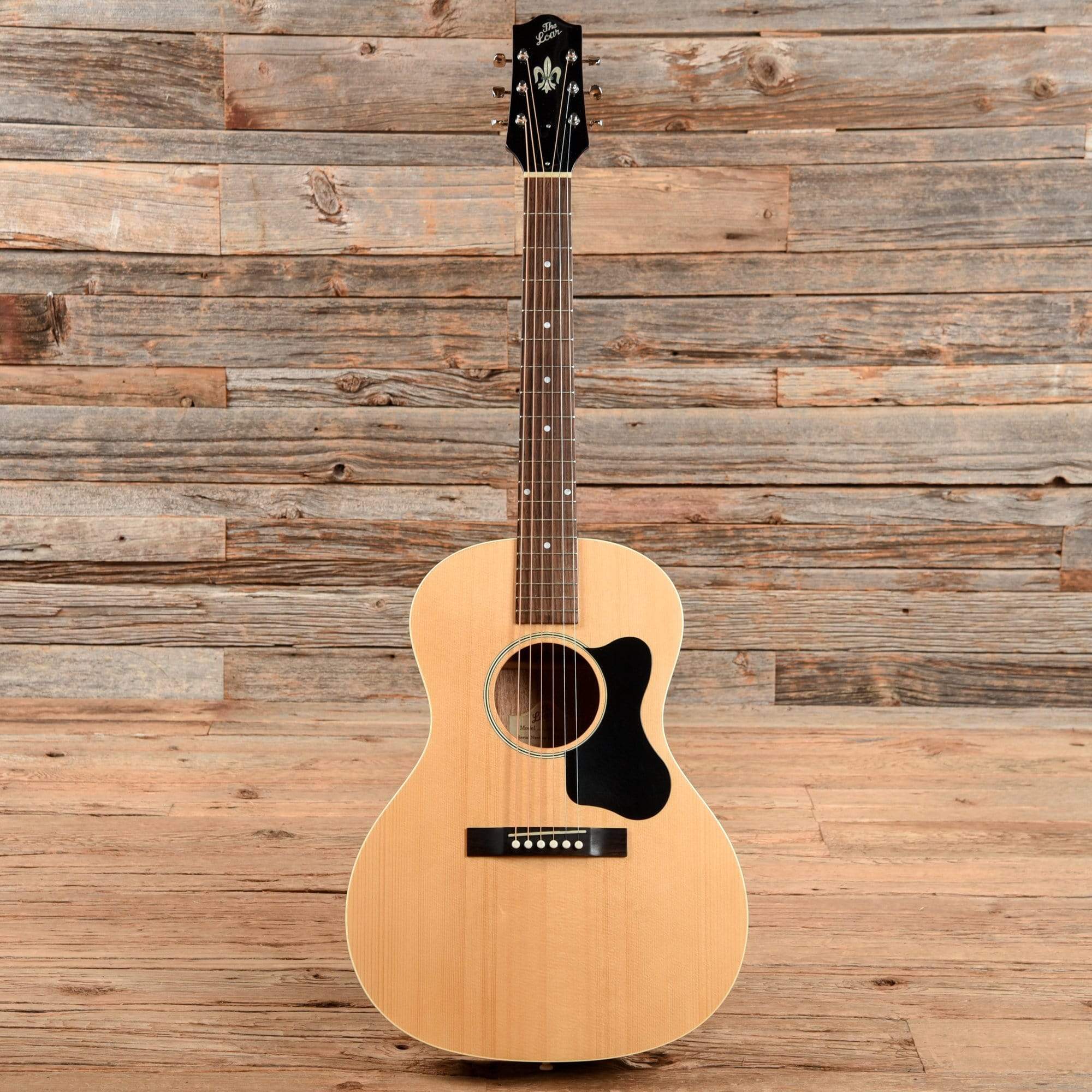 The Loar LO-16 Parlor Natural – Chicago Music Exchange