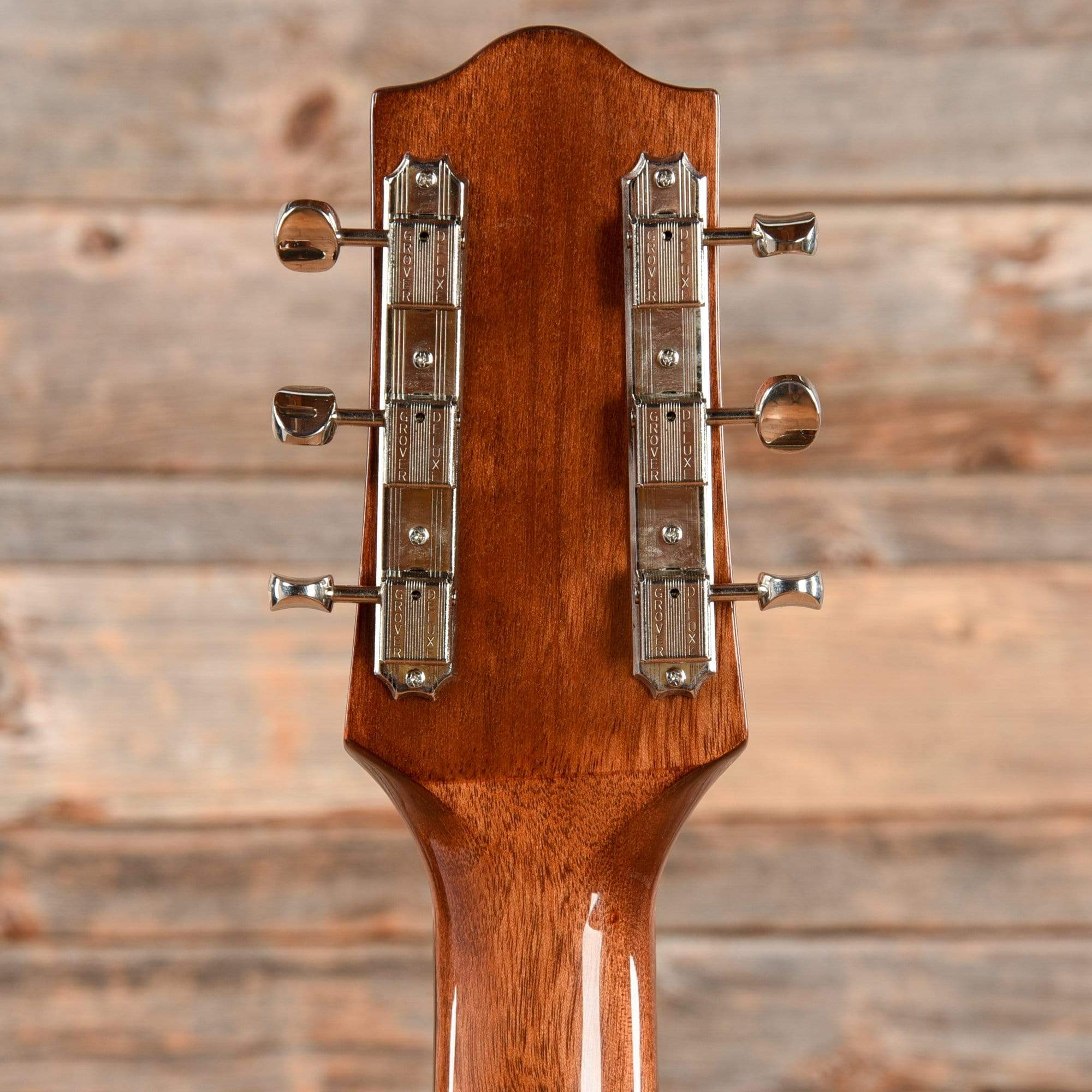 The Loar LO-16 Parlor Natural – Chicago Music Exchange