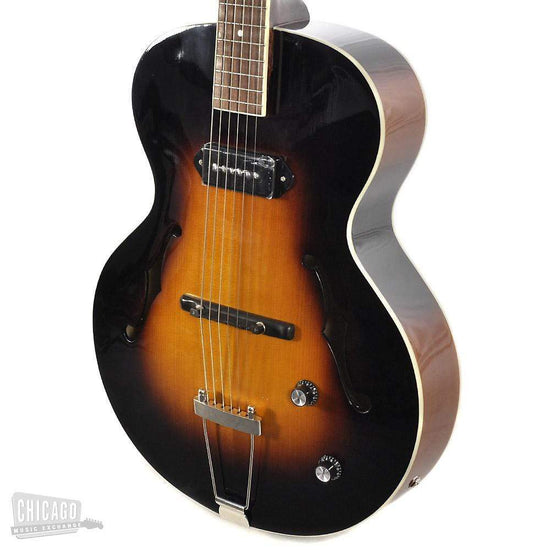 The Loar Archtop with P-90 Vintage Sunburst – Chicago Music Exchange