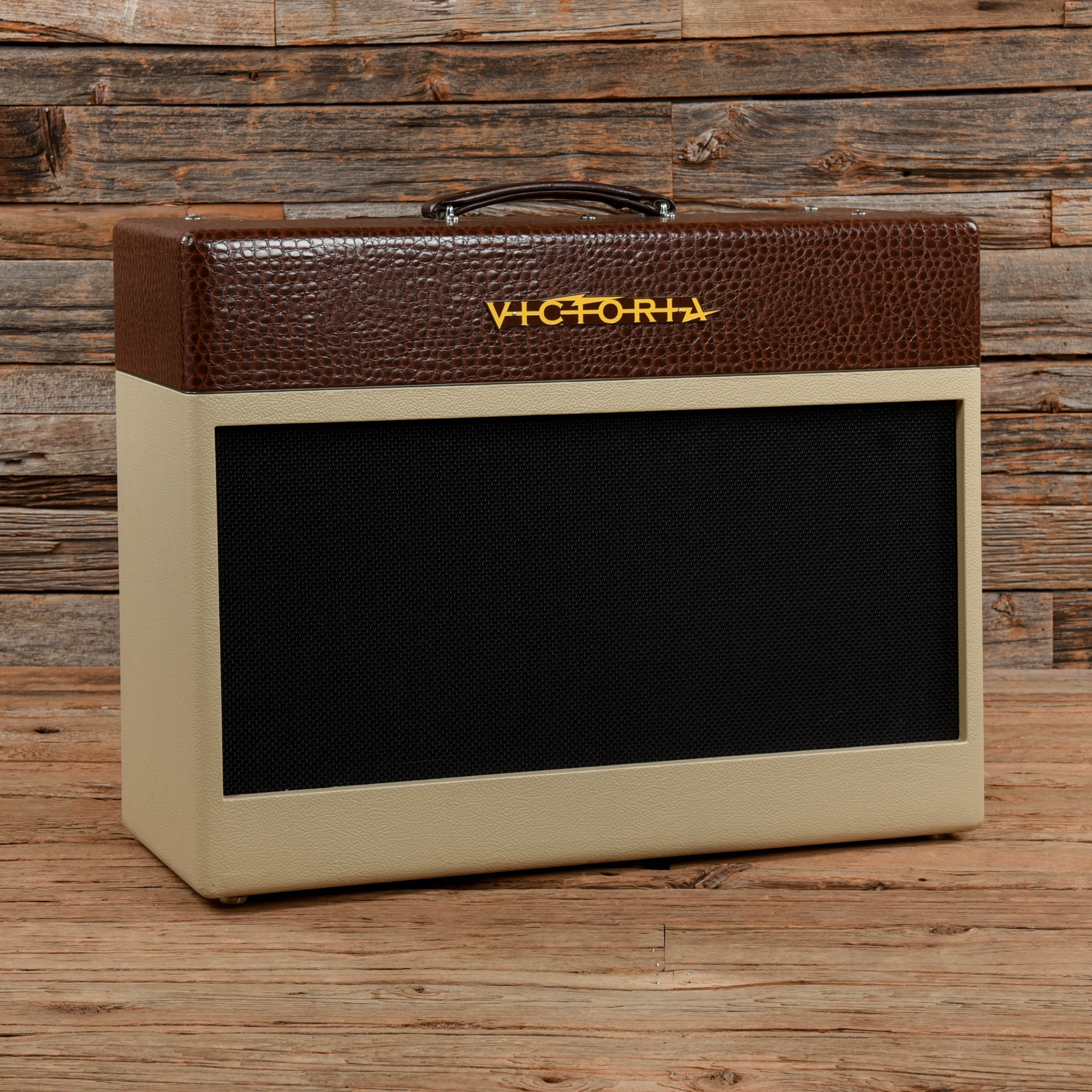 Victoria Golden Melody 50-Watt 2x12" Guitar Combo Amp – Chicago Music ...