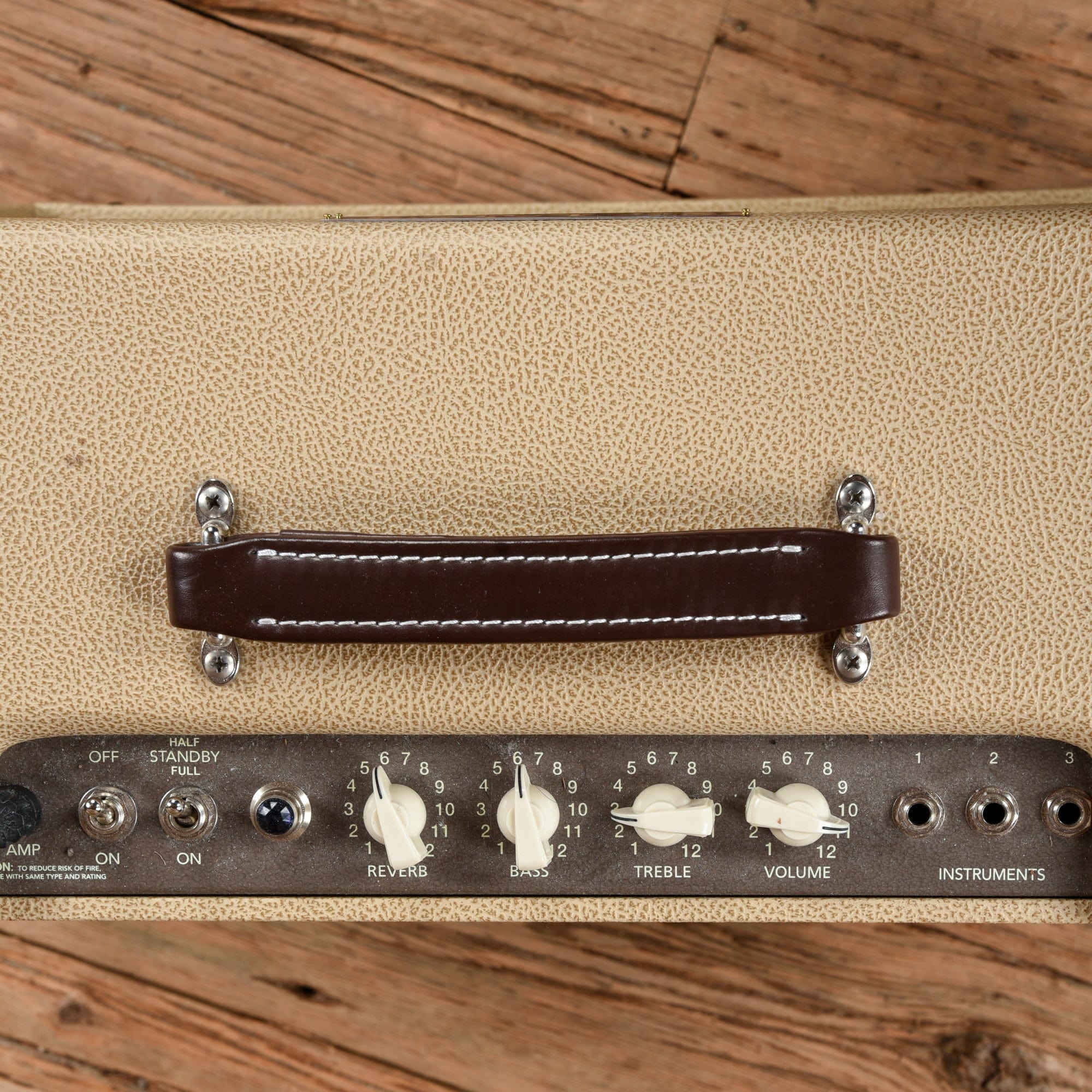 Victoria Vicky Verb Junior – Chicago Music Exchange