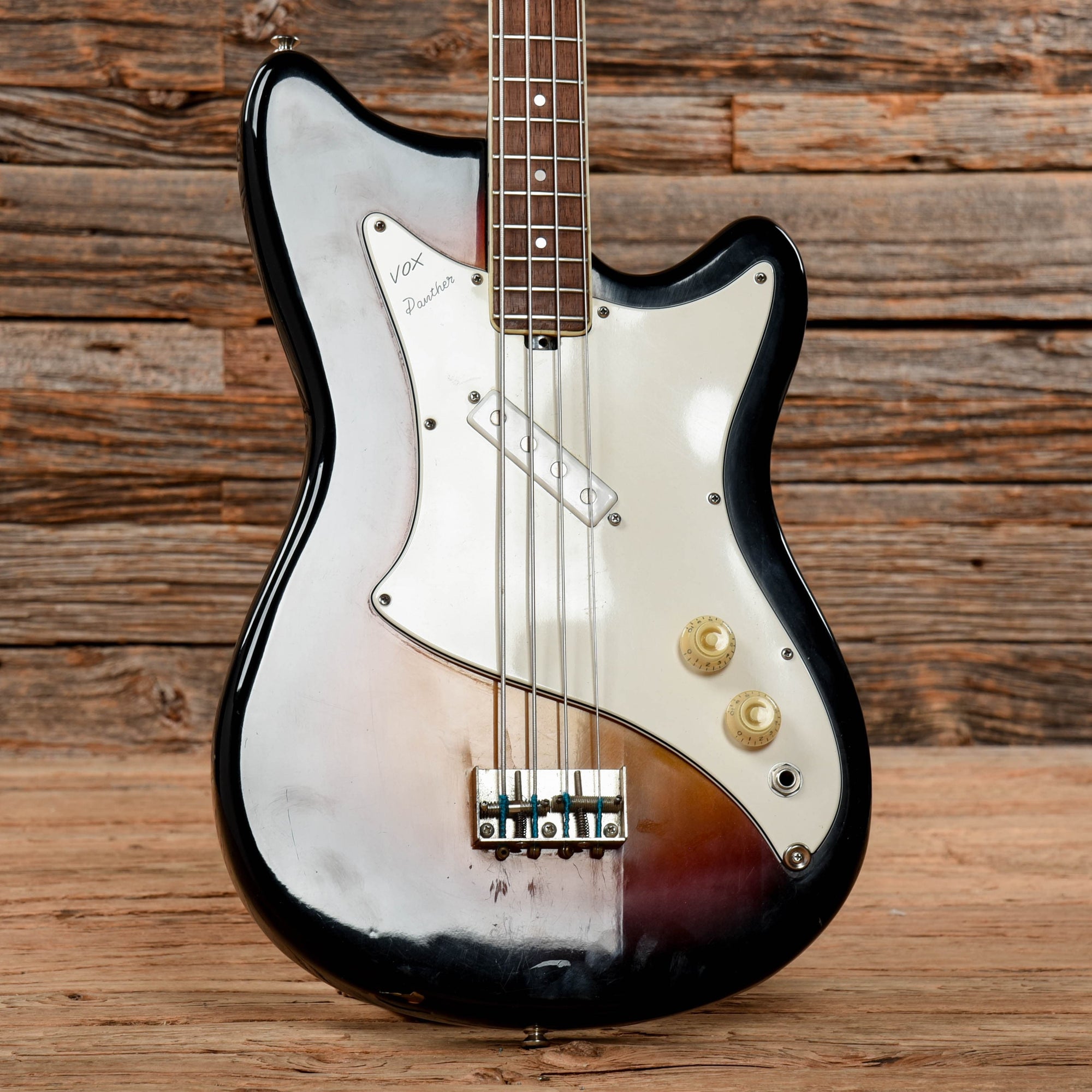 Vox Panther Bass 3-Color Sunburst 1970s – Chicago Music Exchange