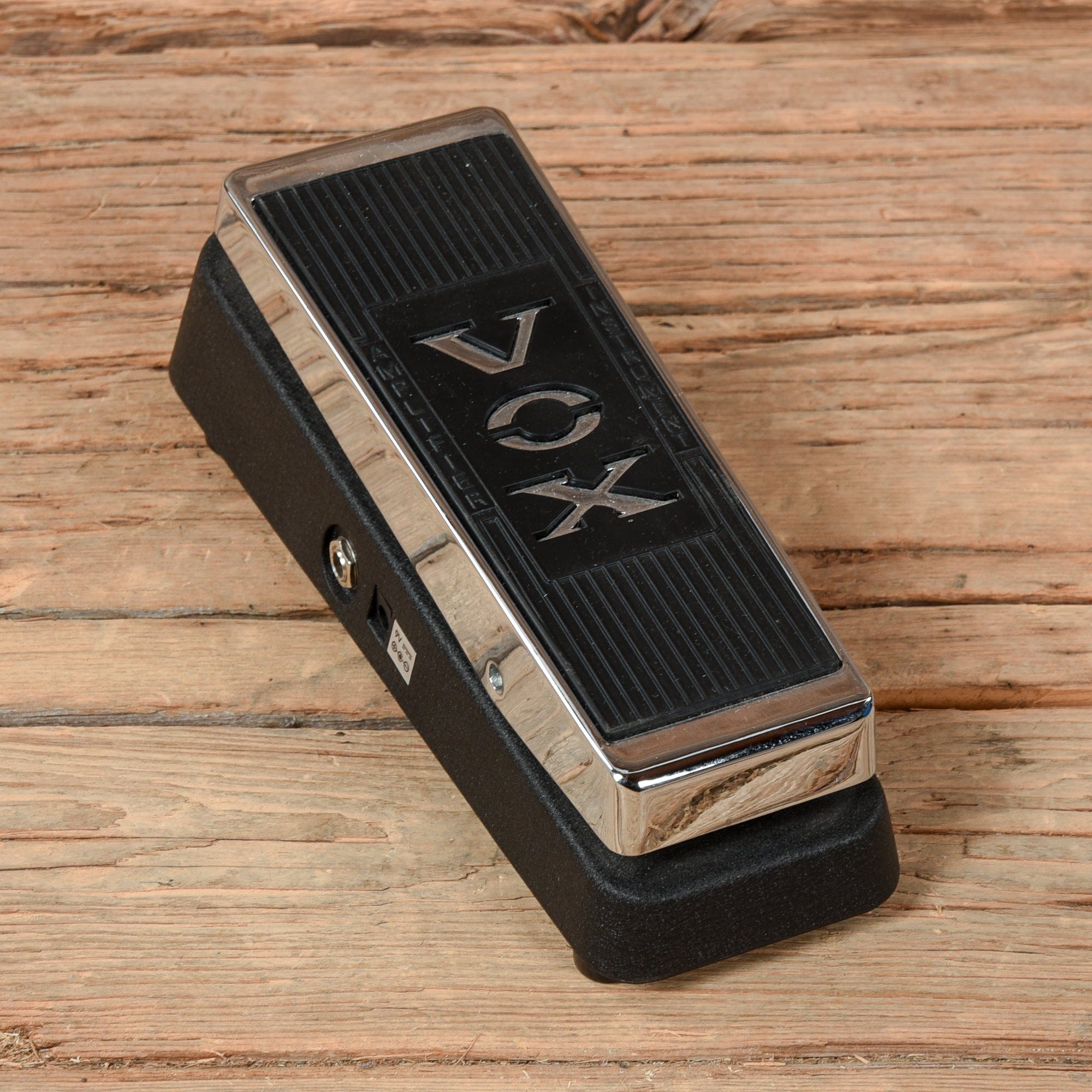 Vox V847A Wah – Chicago Music Exchange